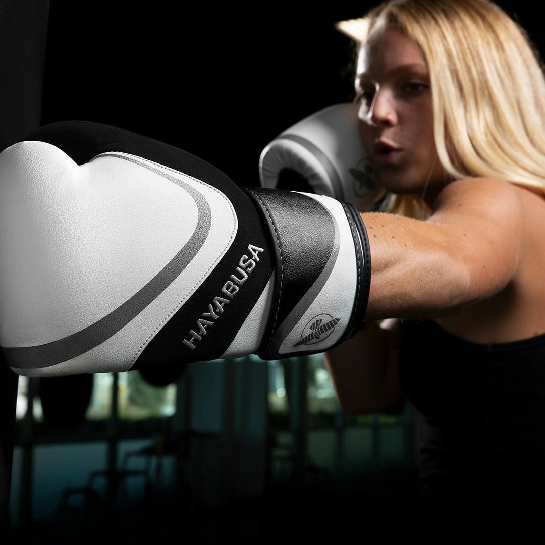 All You Need to Know About Boxing Gloves for Beginners • Hayabusa