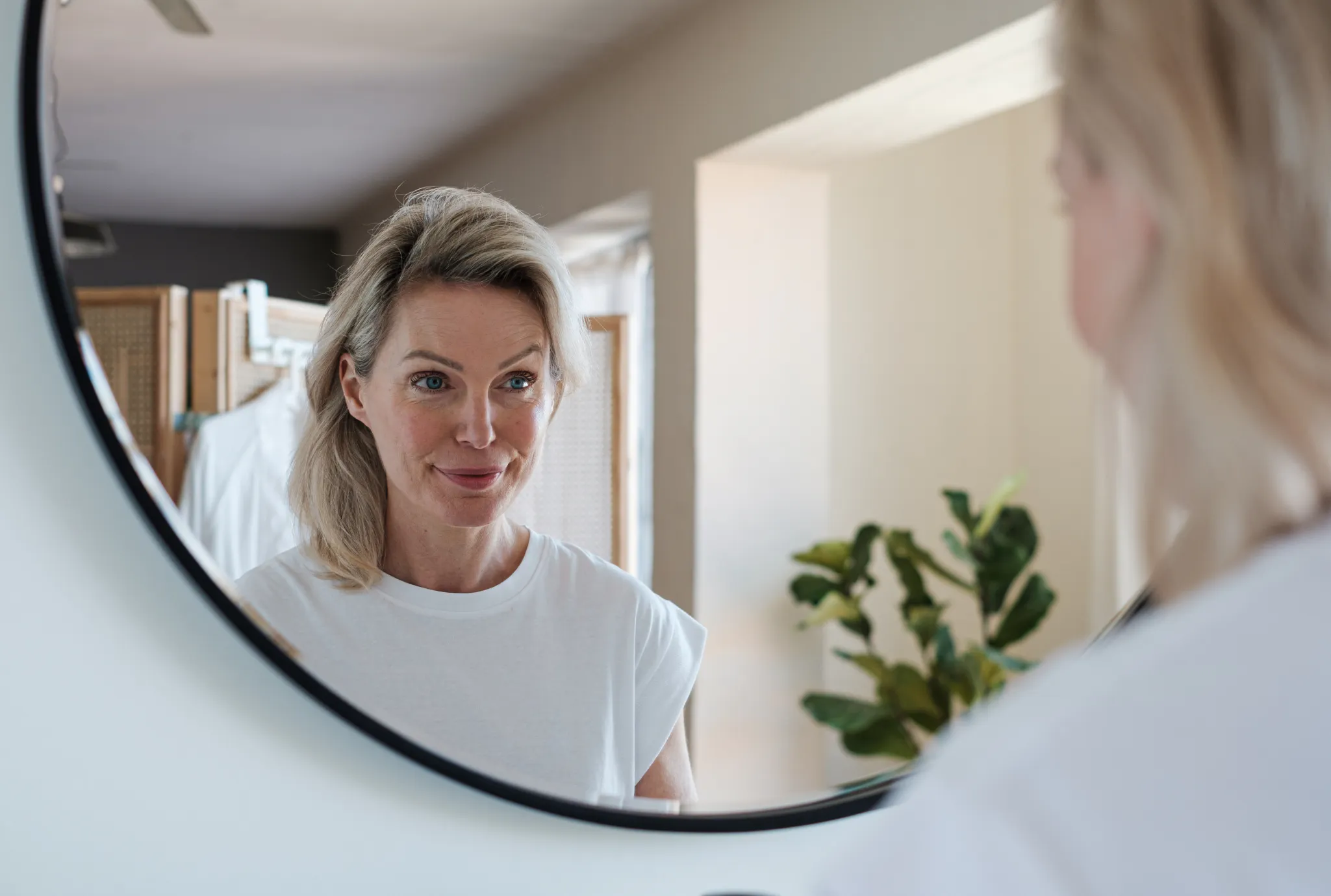Jak starzeje się skóra? Wywiad z dr Alicją Śliwowską | Blog Health Labs ...