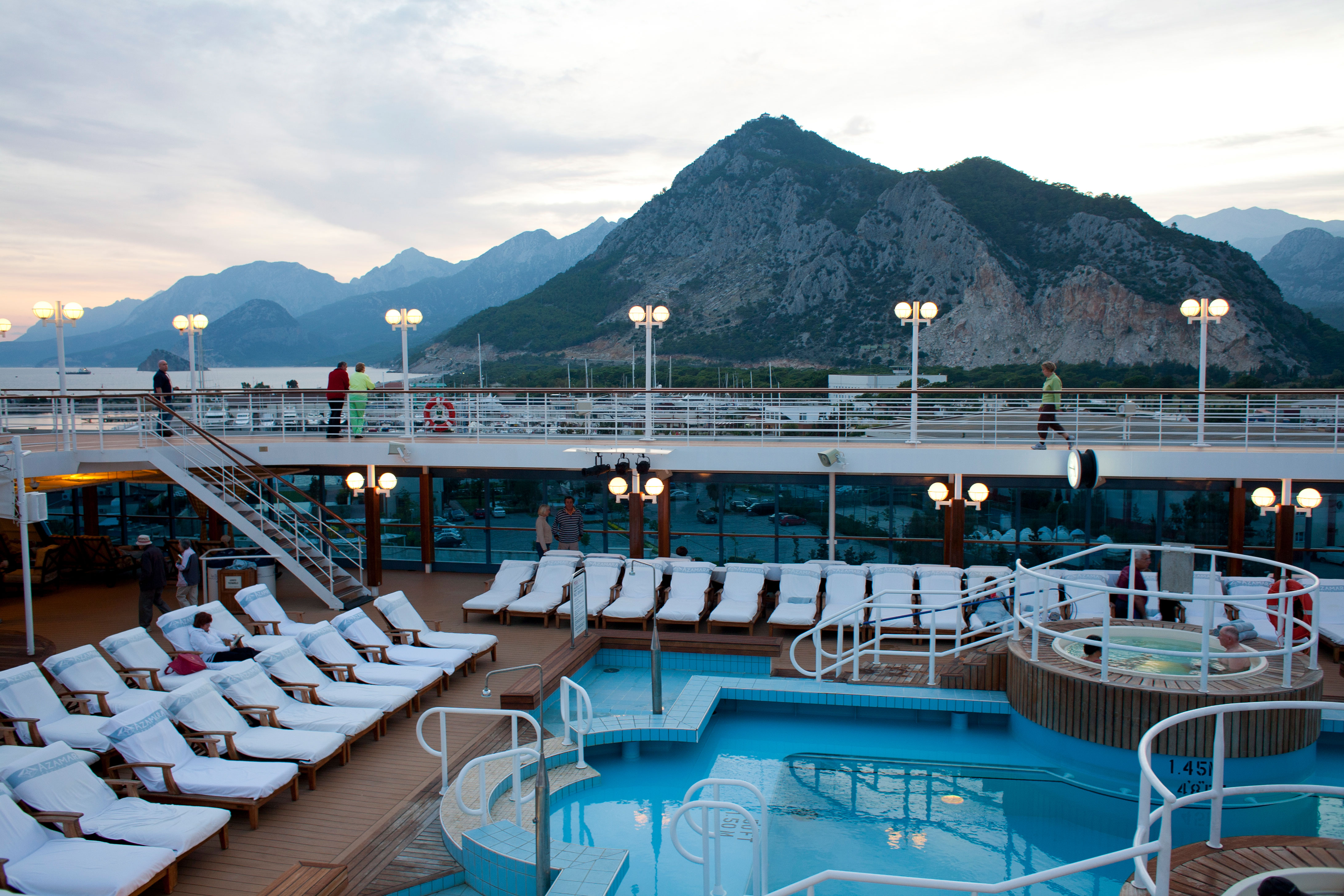 Rederi | Cruise market