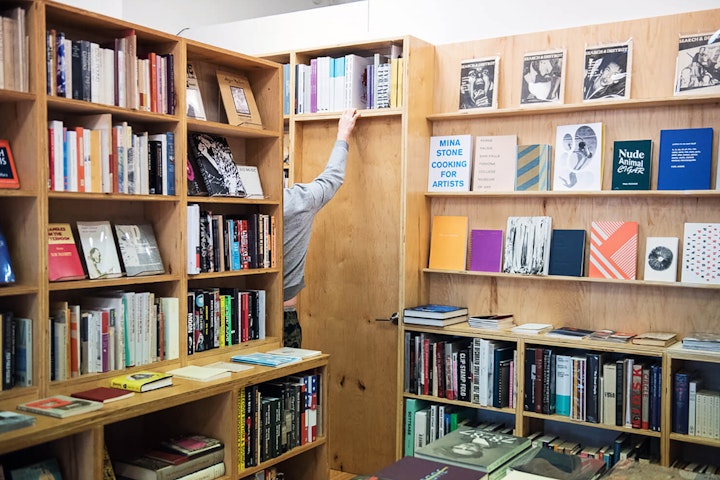 Mast Books - High Tide