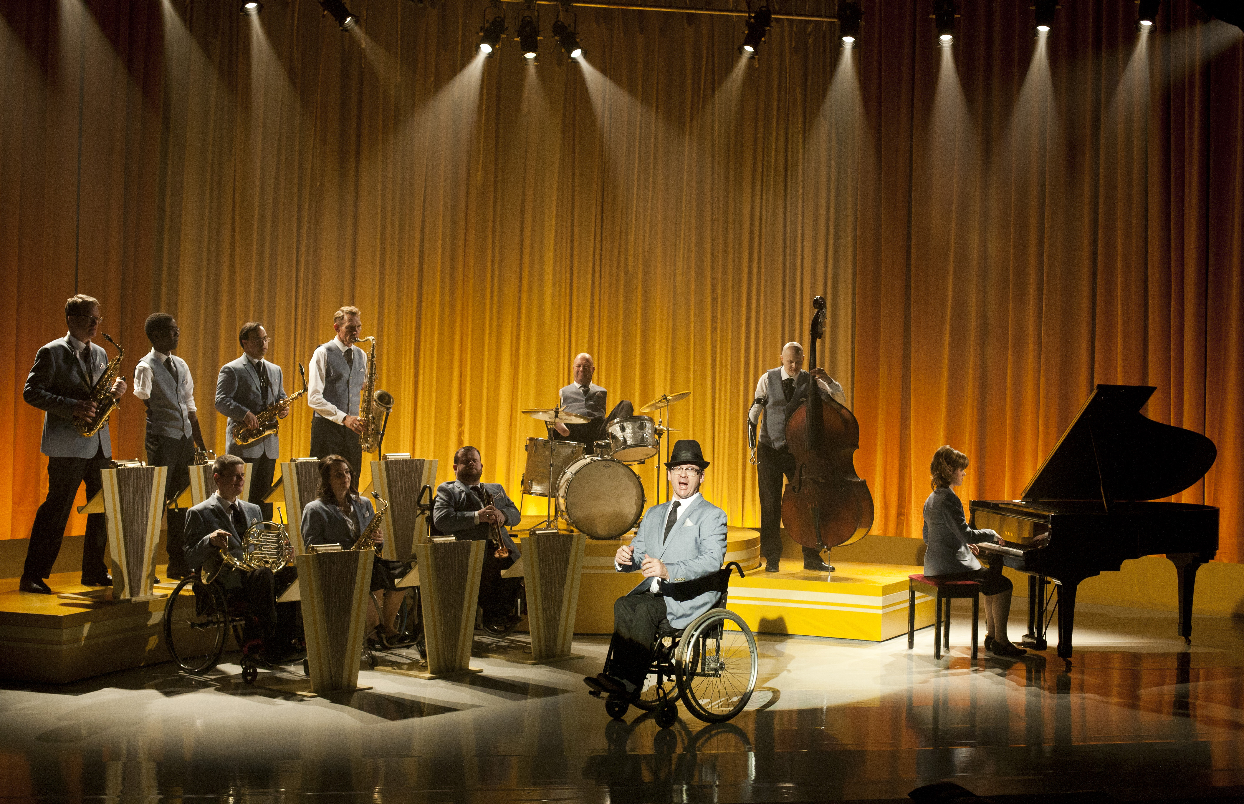 Getting to know jazz singer Tony Dee: Swing by his virtual gig! | Hireup