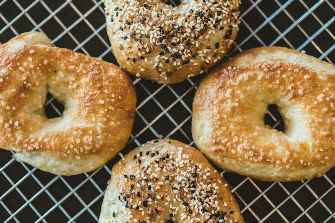 17 Types of Bagels: A Complete Guide to Delicious Flavors