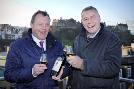 Scotland Rugby Legend, Scott Hastings, 'Drams Up' charity support for ...