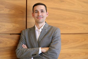 Devlin Liles | About Improvers