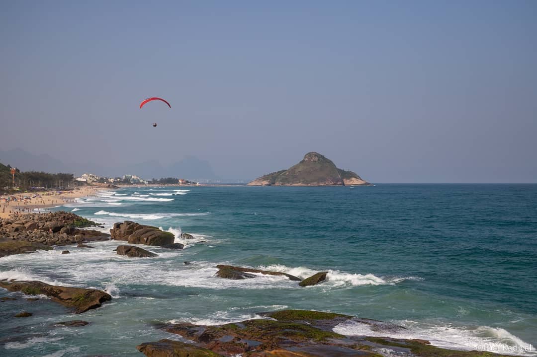 Conheça a exótica praia quase secreta do Rio de Janeiro