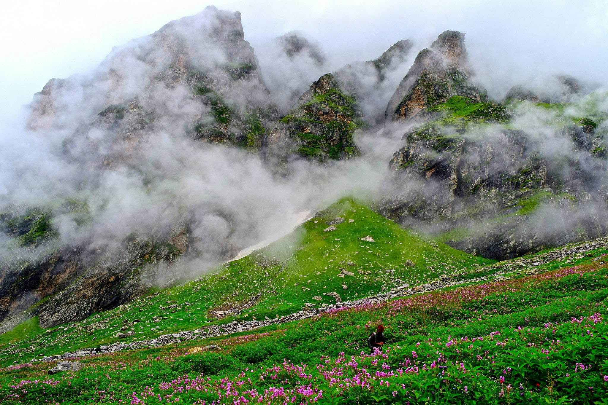 Why Hampta Pass Is A Superb Trek In Mid June