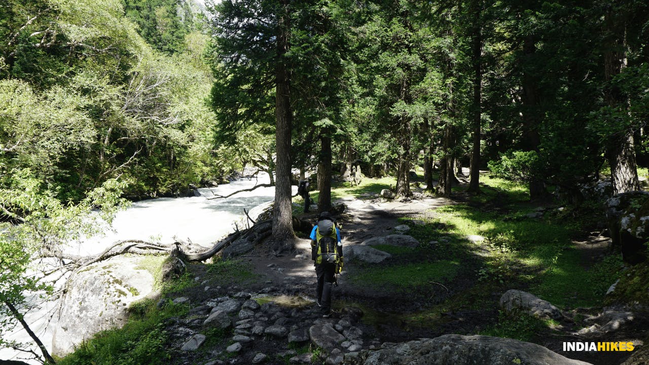 Pin Bhaba Pass Trek 2023 - Treks In Himachal Pradesh - Indiahikes