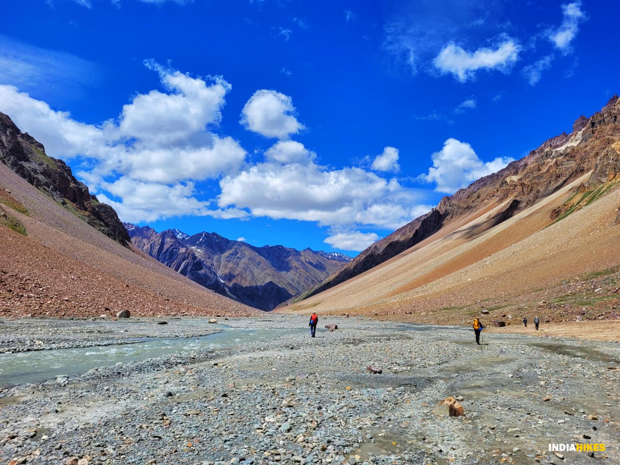 21 Stunning Photos That Show You Why Pin Bhaba Pass Is The Grandest ...