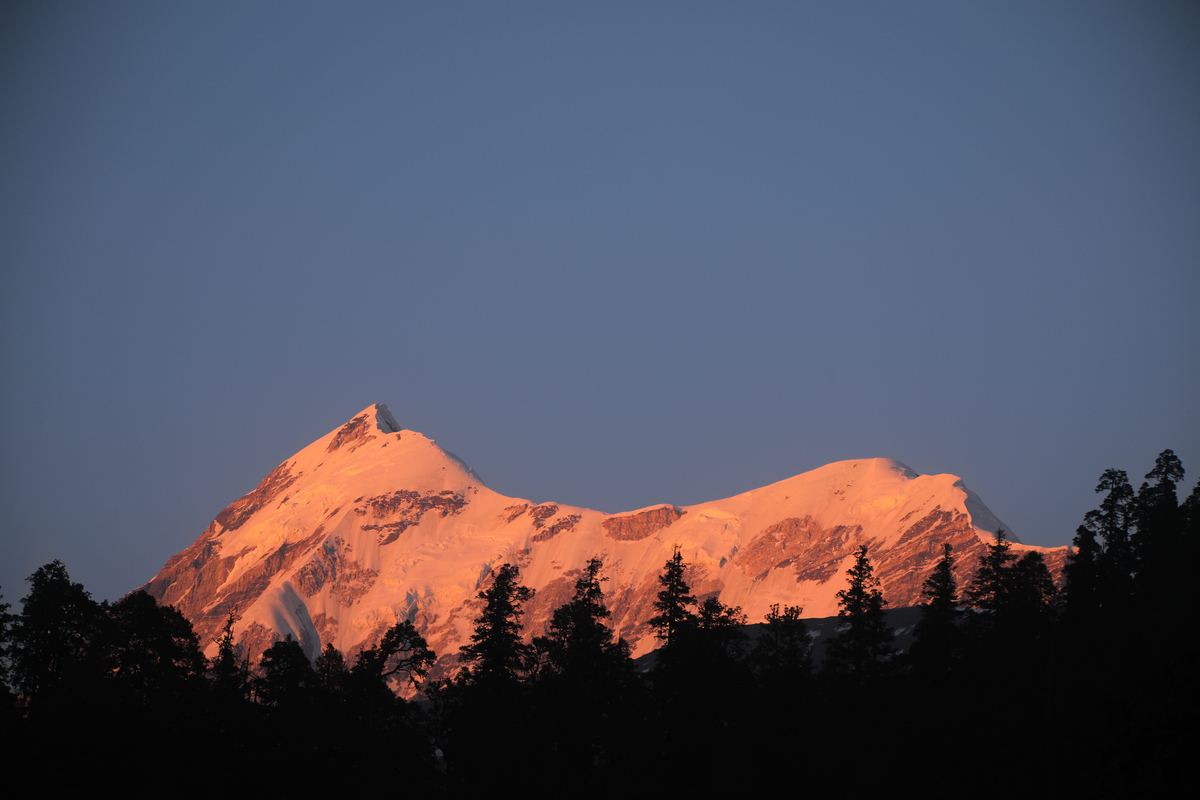 7 Stunning March Treks And Their Specialties