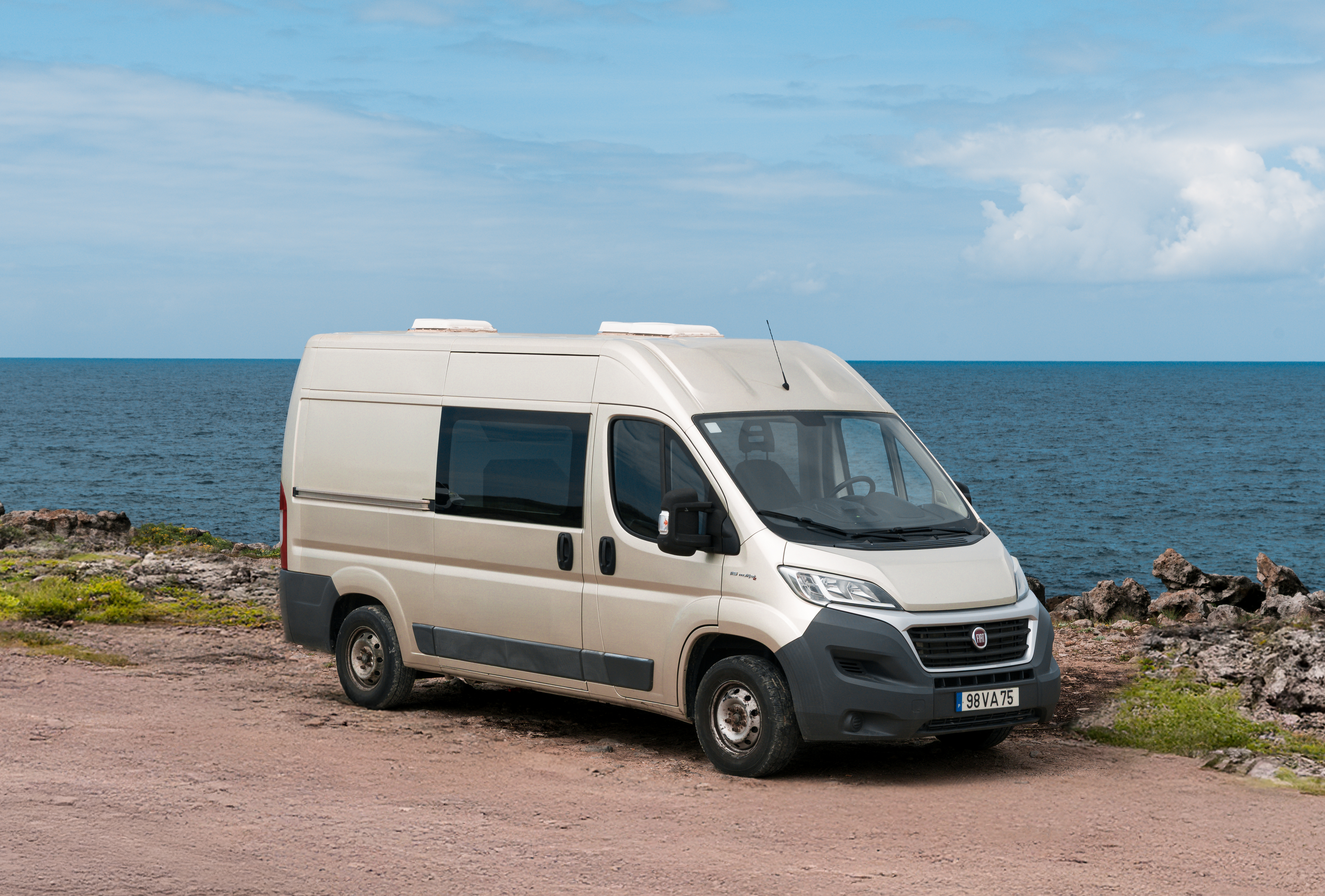 Active Model - Camper van rental in Europe | Indie Campers