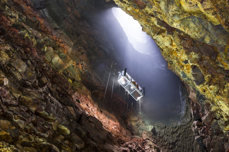 Inside Volcano Tour, Thrihnukagigur Volcano | InsideTheVolcano.com