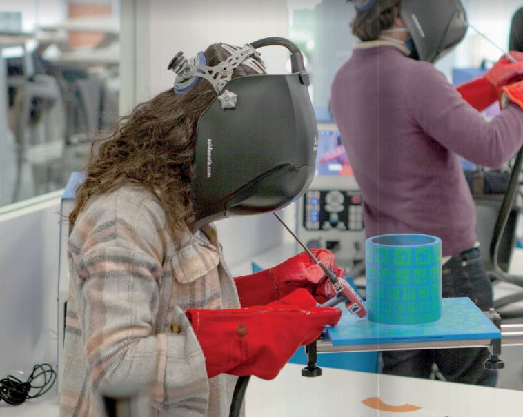 Welding Simulator. Virtual Reality Welding. Training of students with ...