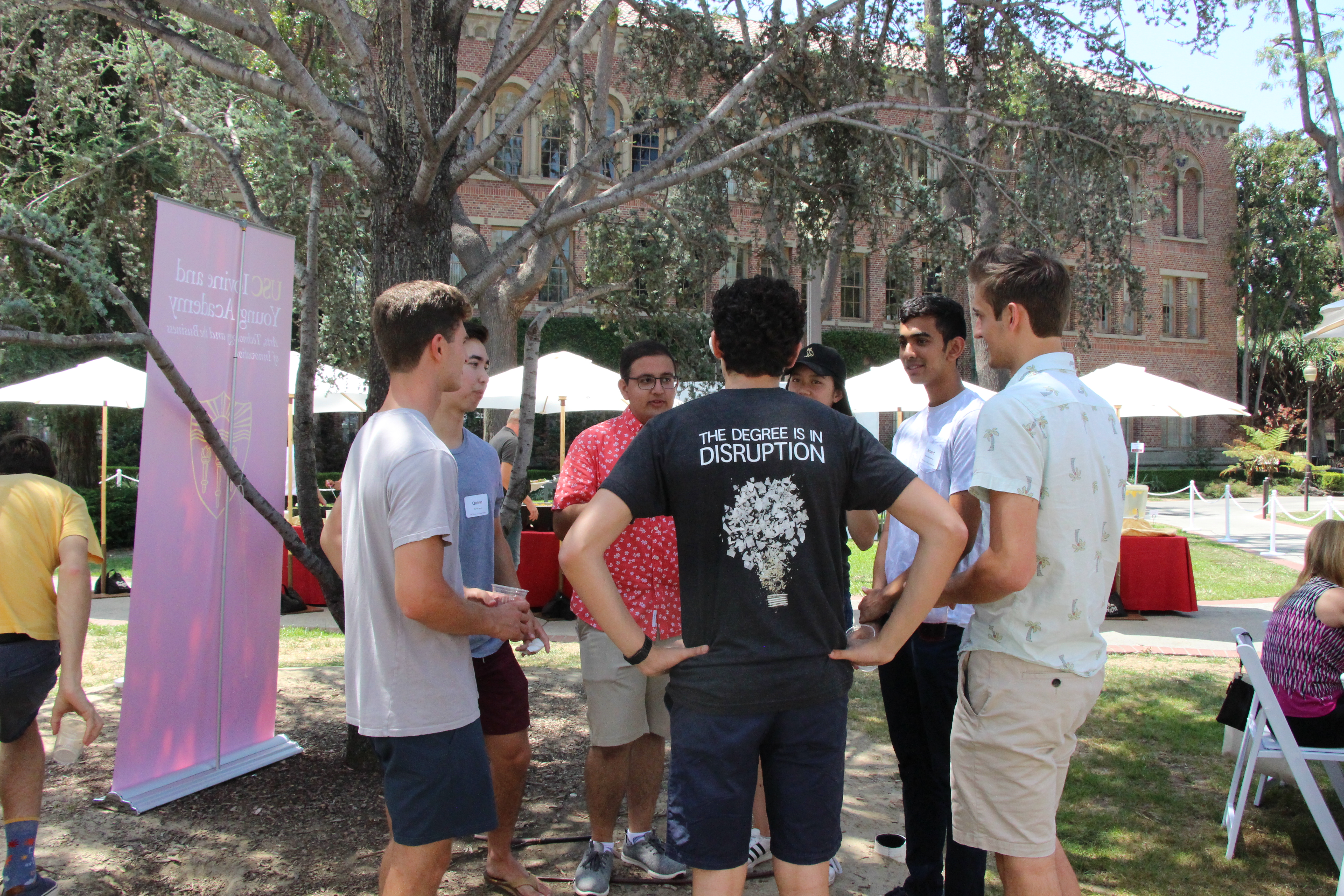 Interview with a Design Legend: Robert Brunner, Part II || USC Jimmy ...