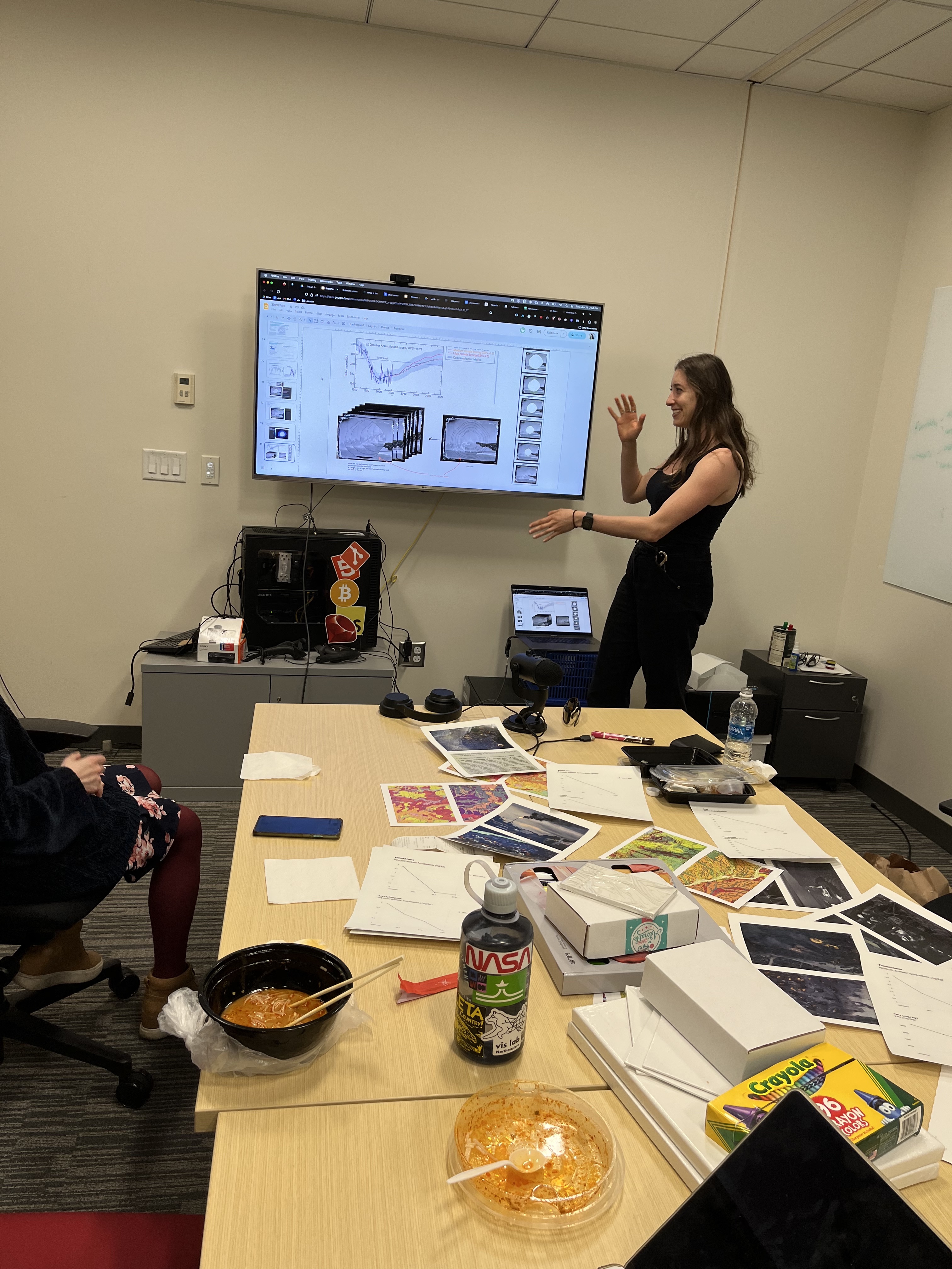 Devoted to Data: Mastering the Art of Visualization || USC Jimmy Iovine ...