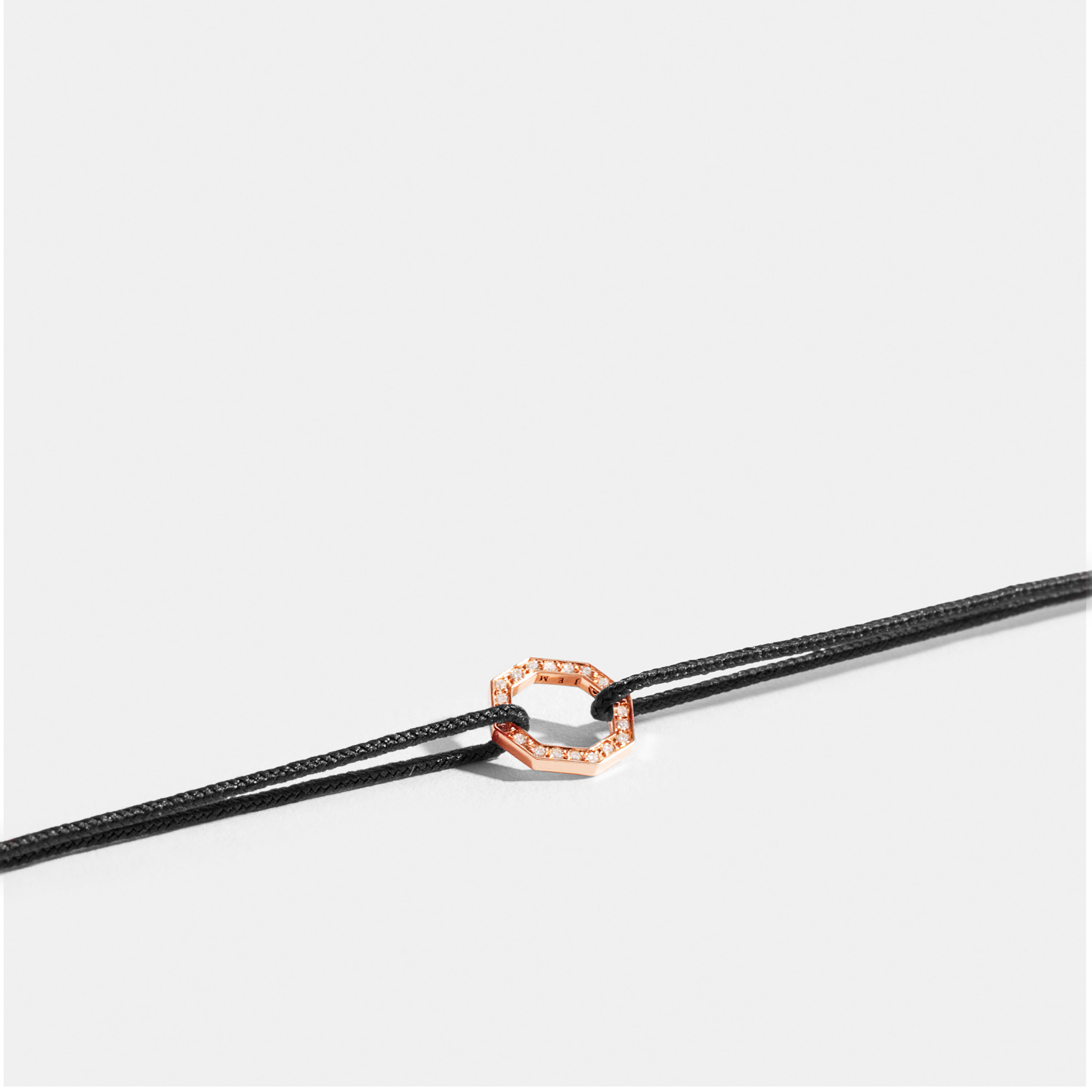 JEM | Little Octogone paved on cord