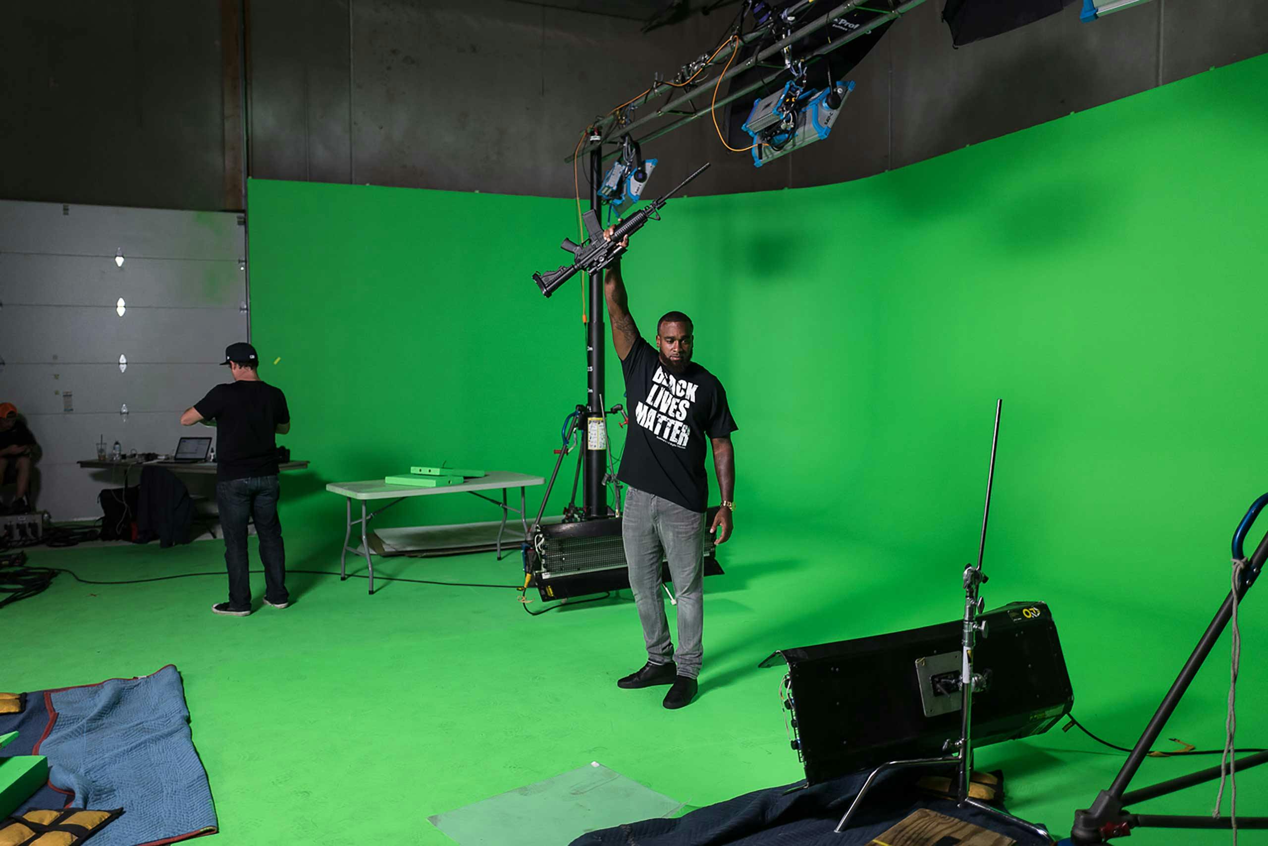 THE GUN CHRONICLES: A STORY OF AMERICA