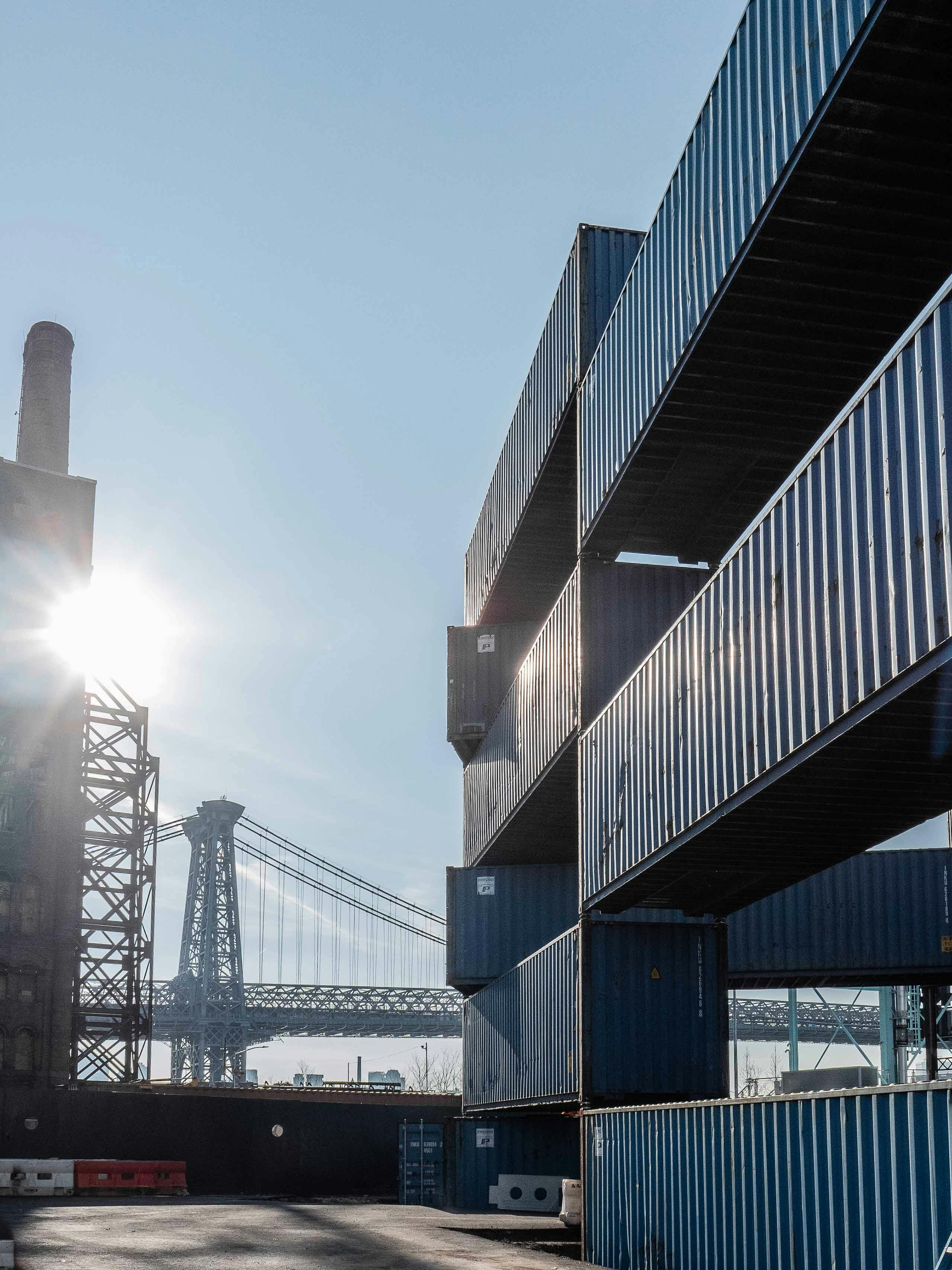 THE CHRONICLES OF NEW YORK CITY