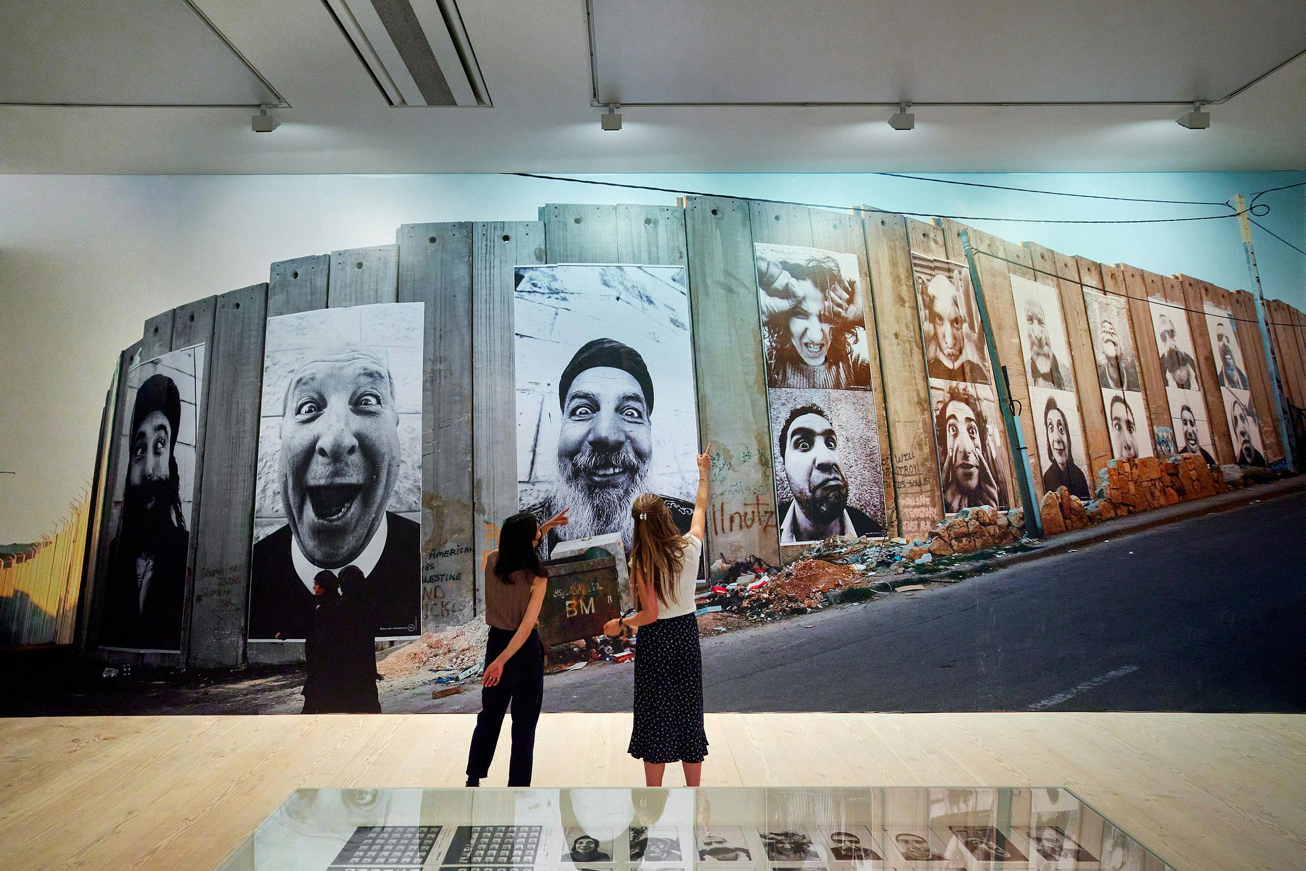 "JR: CHRONICLES", SAATCHI GALLERY, 2021