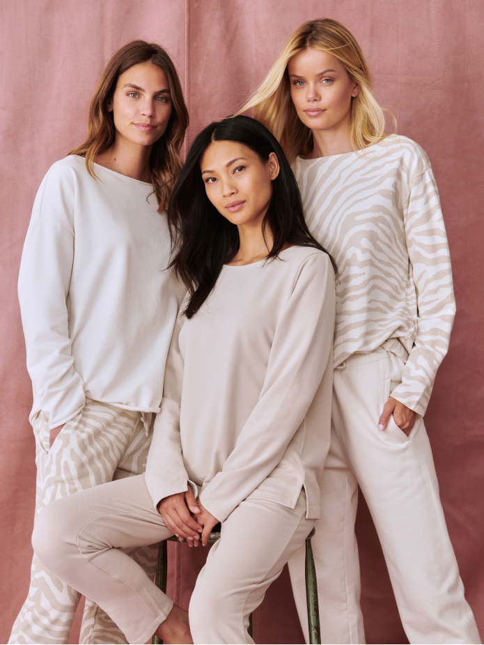 Luxury loungewear for women, men & children | JUVIA