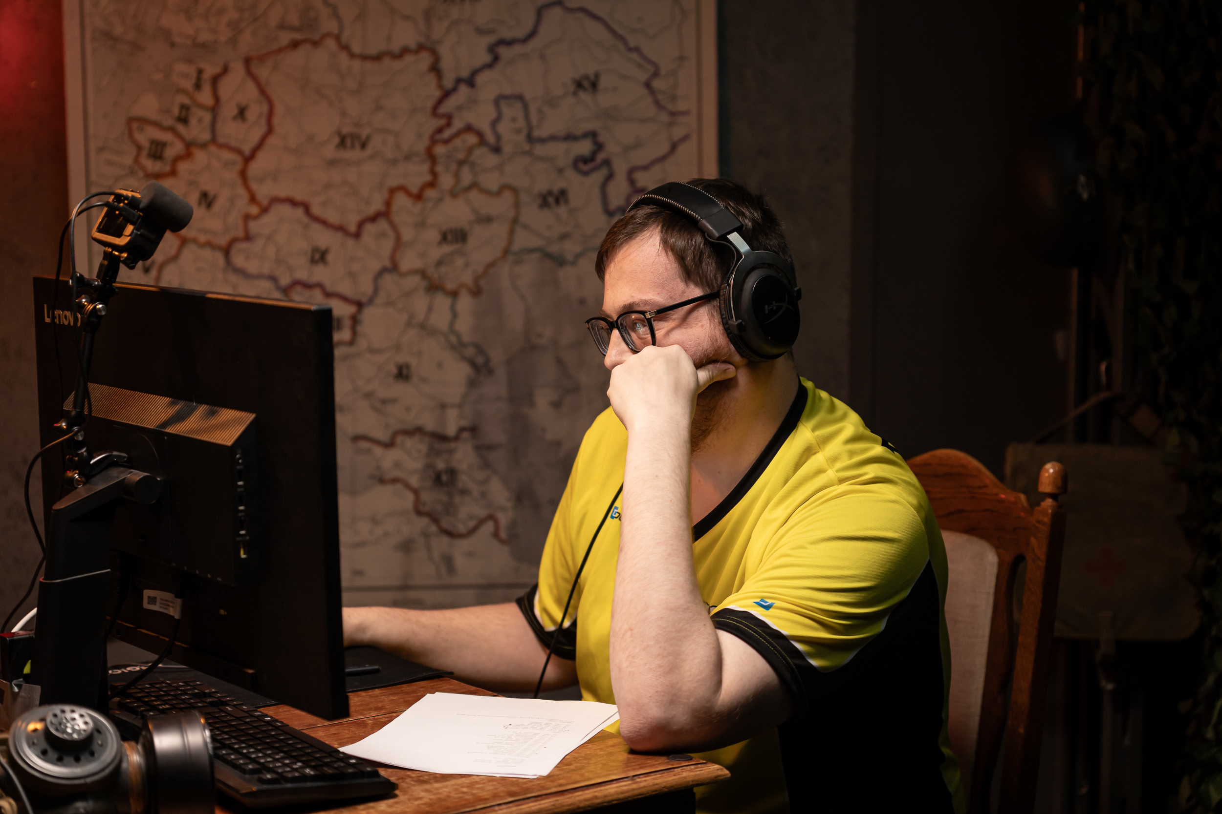 KARDS eSports - The World War II Card Game