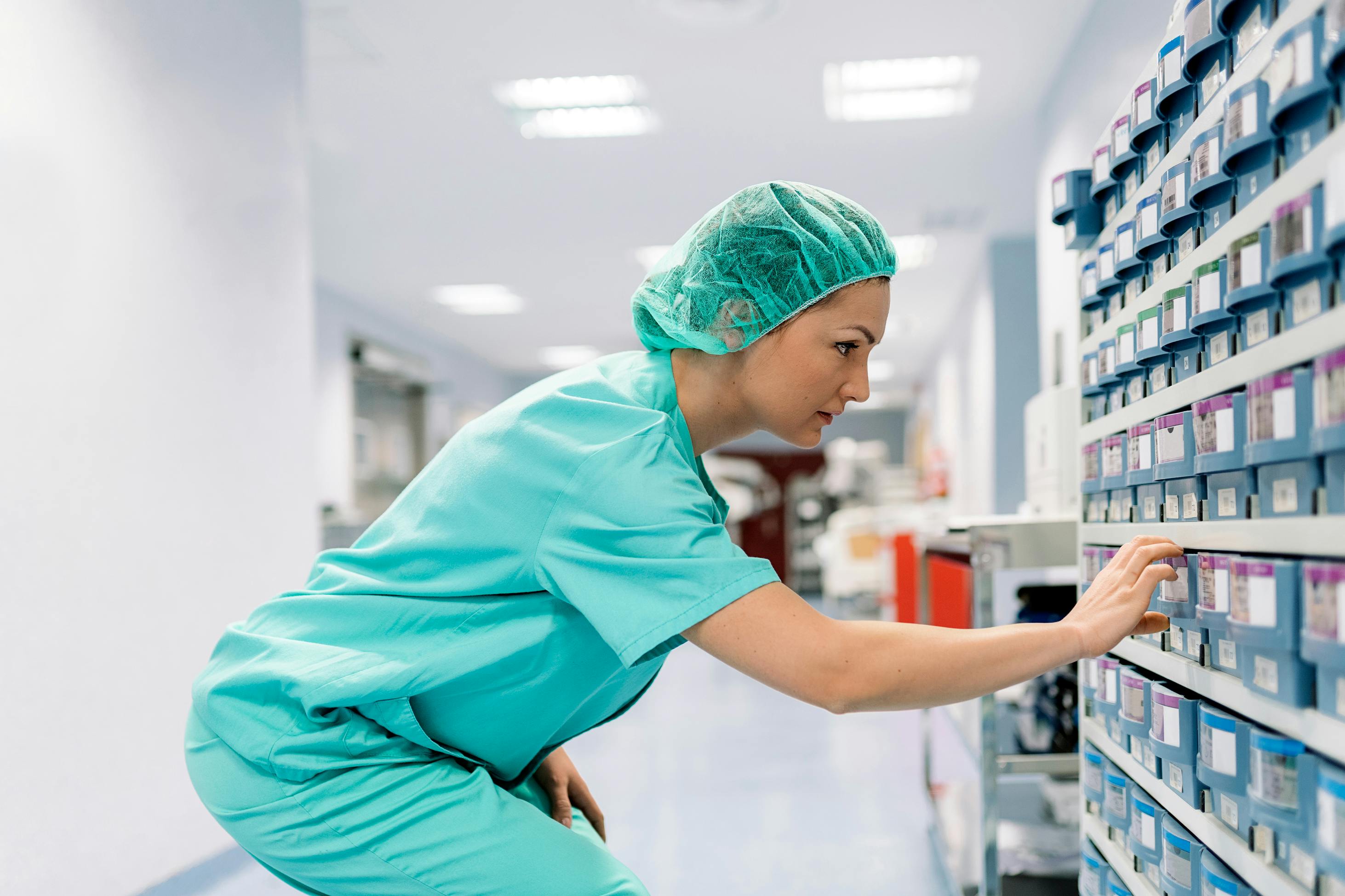 Healthcare Supply Chains: Manage Compliance and Risk with Computer ...