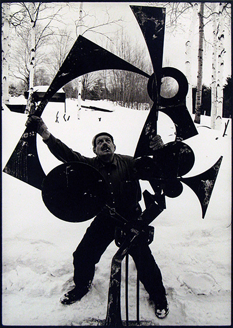 David Smith with Volton XVIII, Terminal Iron Works, Bolton Landing, New ...