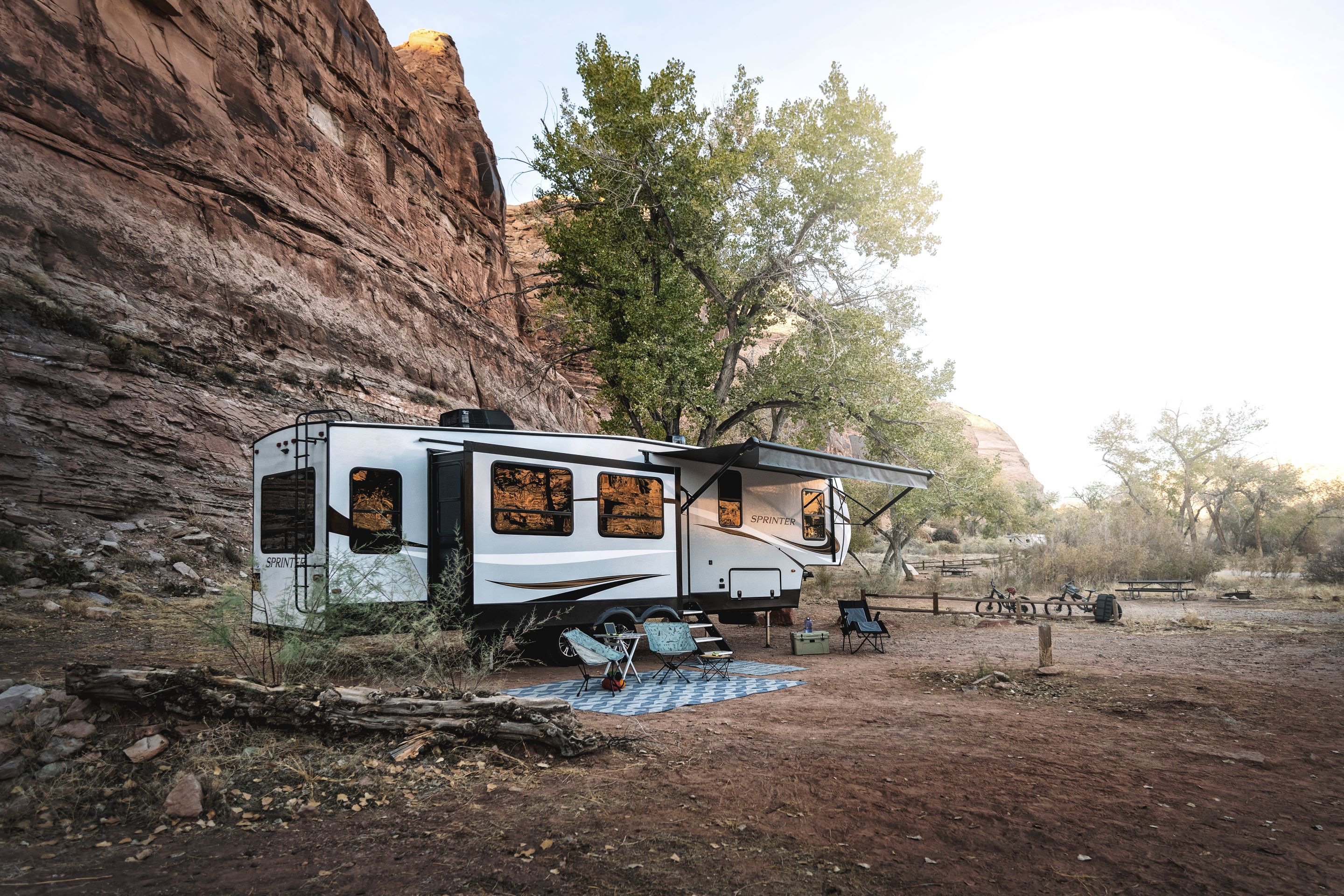 Keystone RV Sprinter Wide-Body Fifth Wheel RV's and Travel Trailers ...