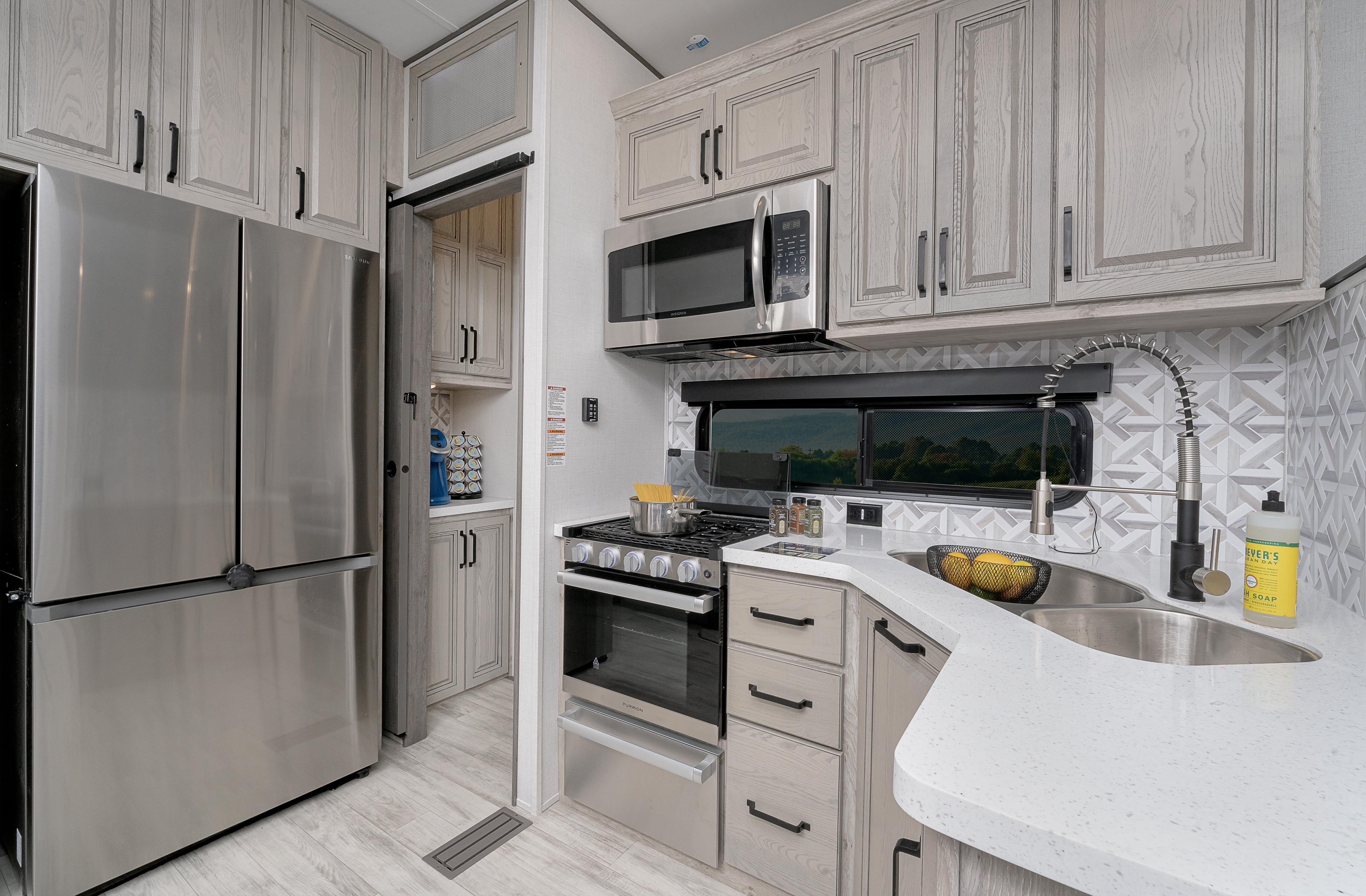 Best of 2024 Kitchens - Keystone RV