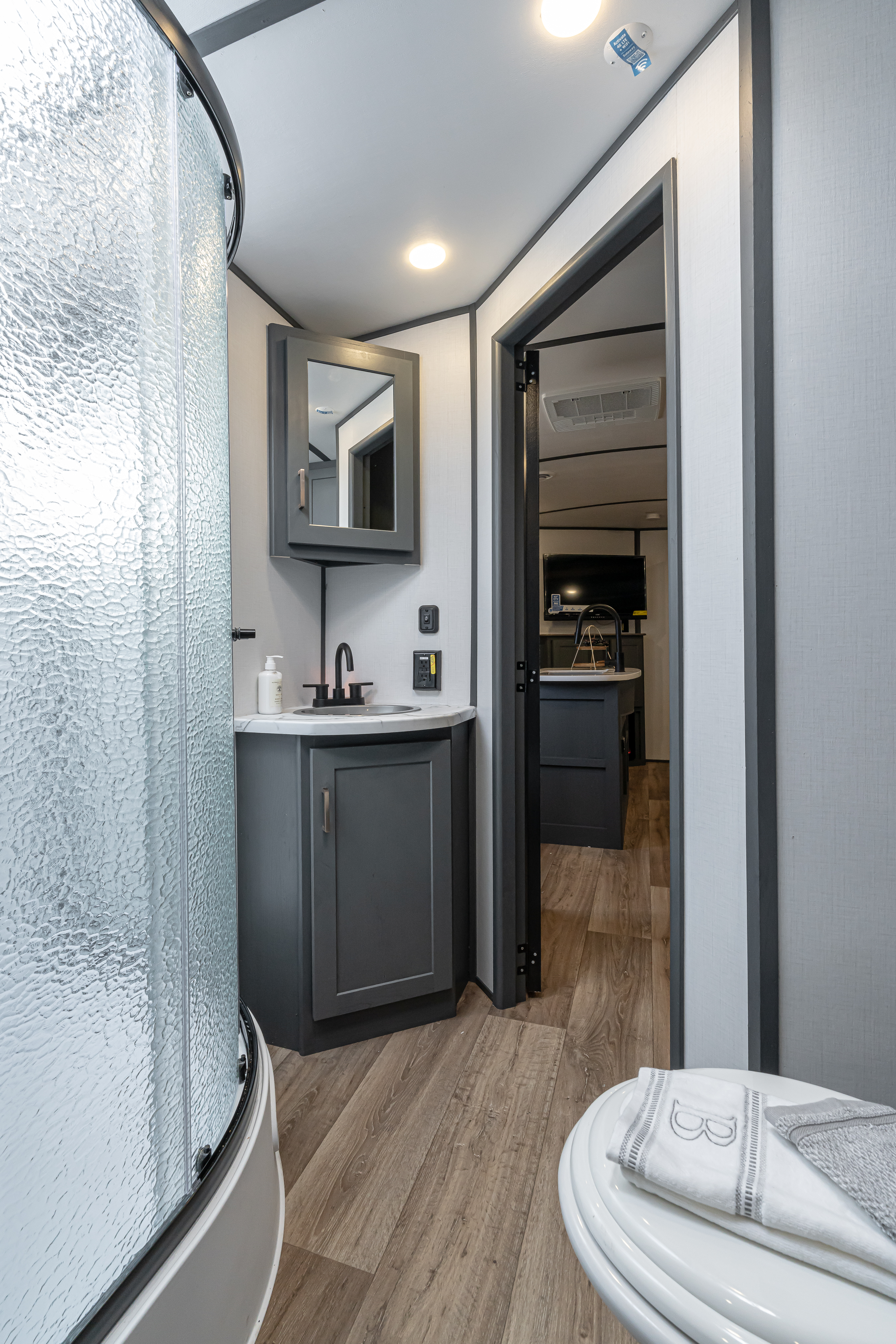 Best New 2023 Travel Trailers - Keystone RV