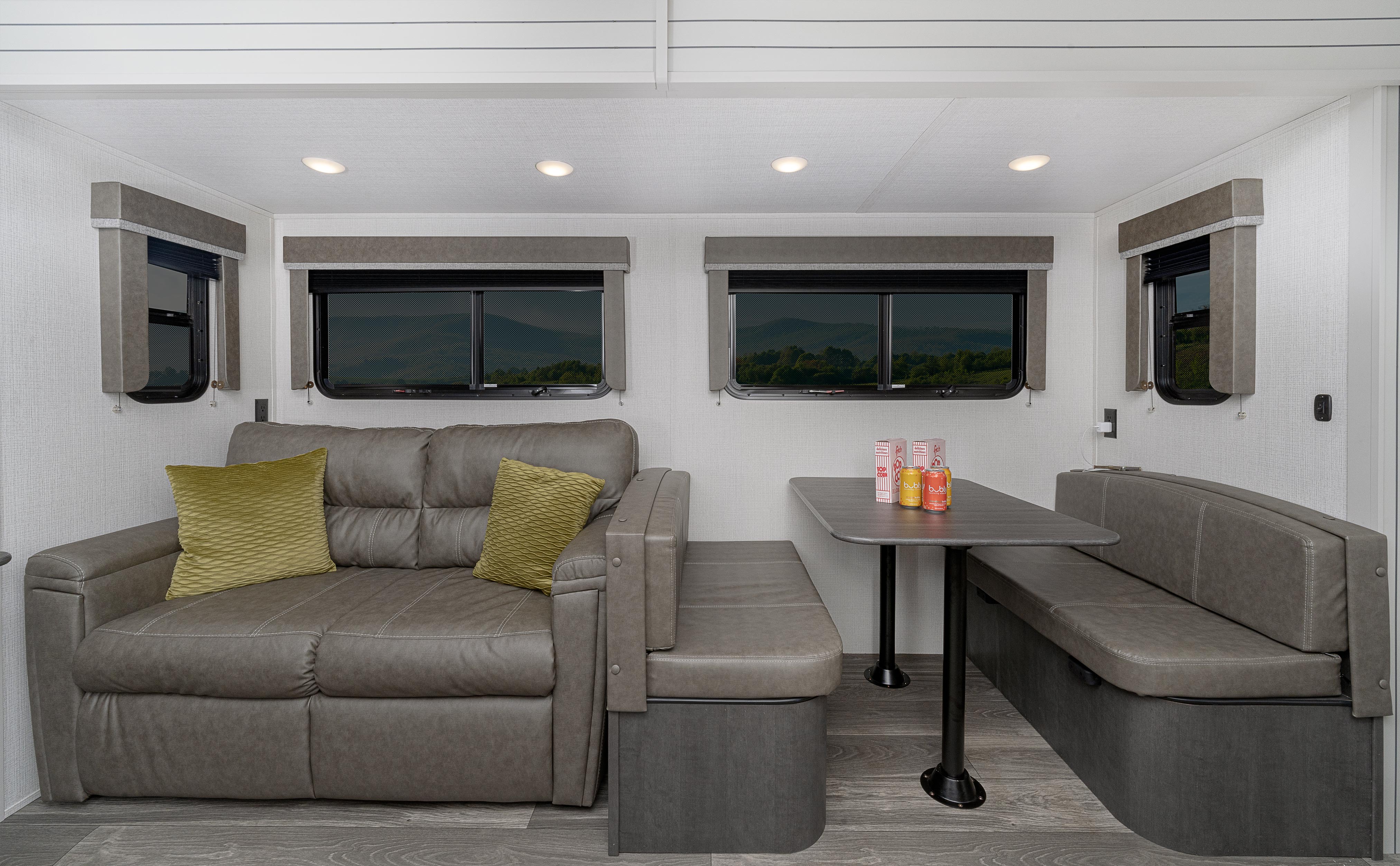 Cougar Sport Fifth Wheels - Affordable & Shorter Floorplans - Keystone ...