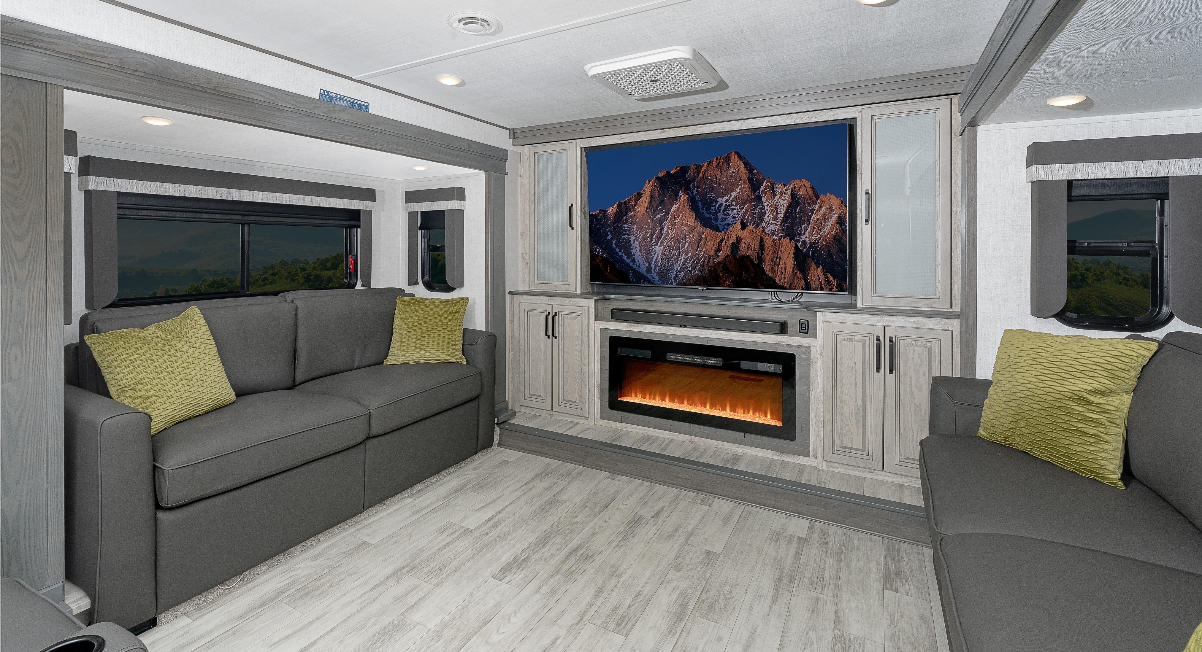 Best in Show at Florida RV SuperShow - Keystone RV