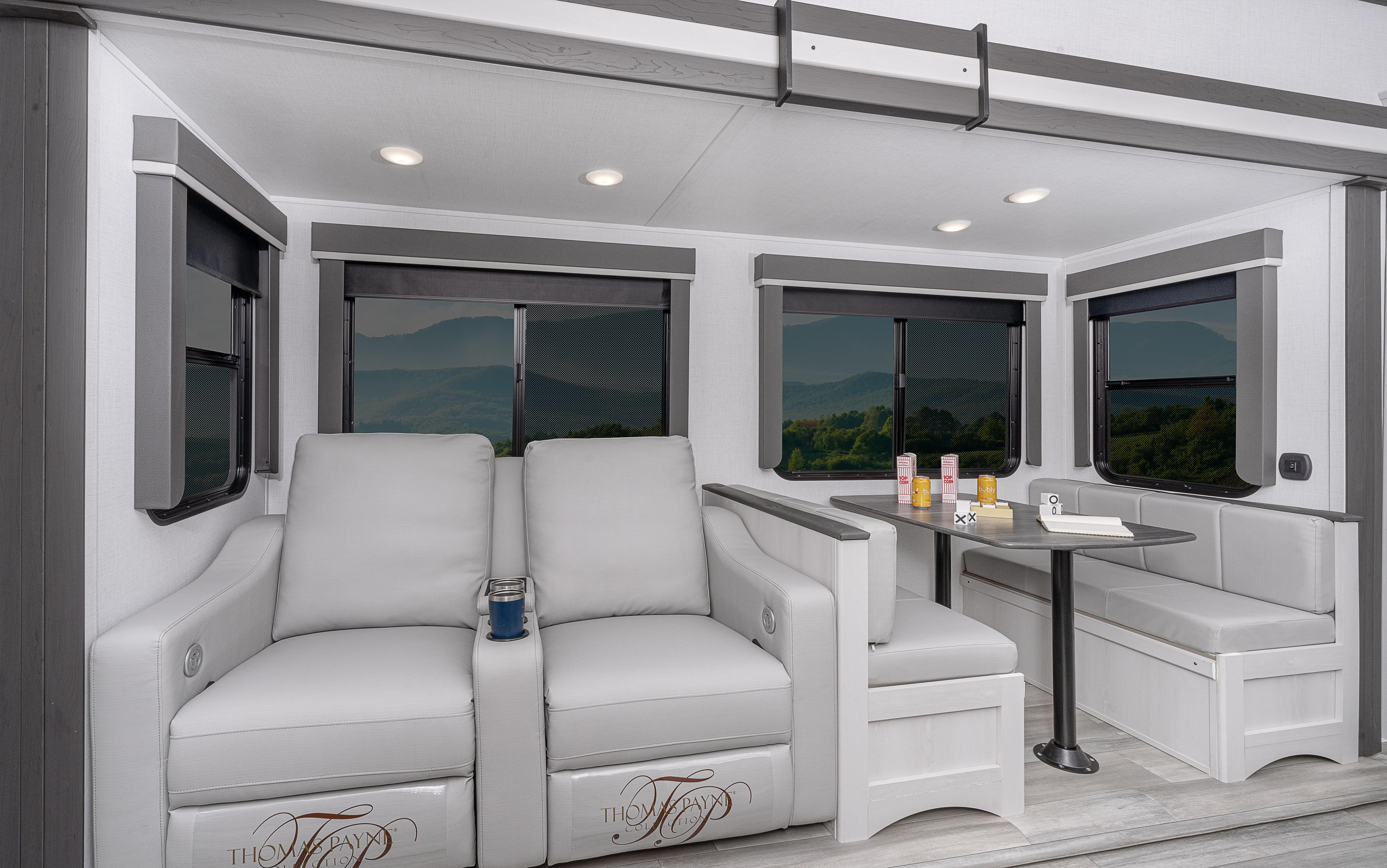 RVs for Big Families - Bring the Whole Family Along - Keystone RV ...