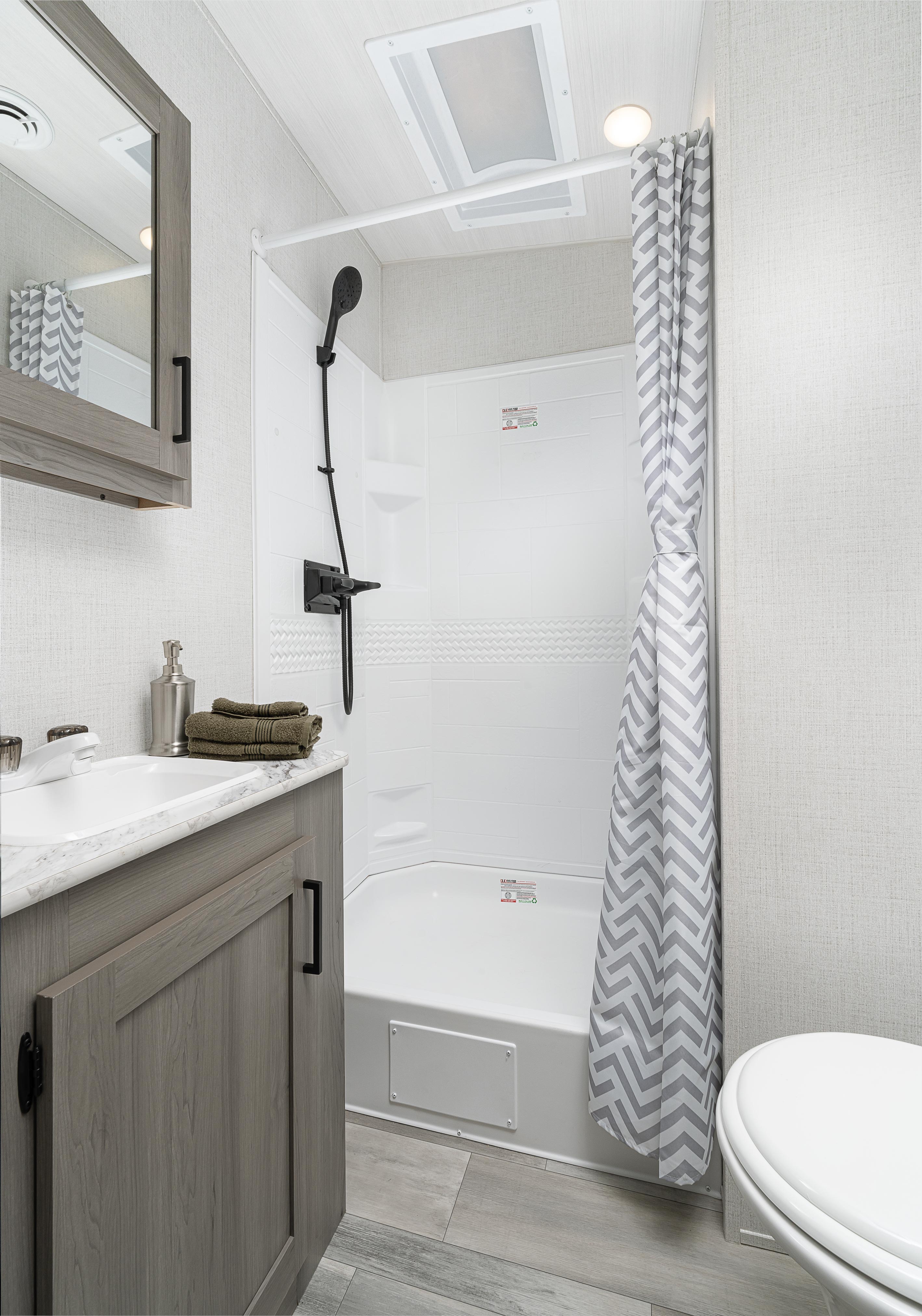 Raptor Carbon Series: Aluminum-Sidewall Affordable Toy Hauler RVs ...