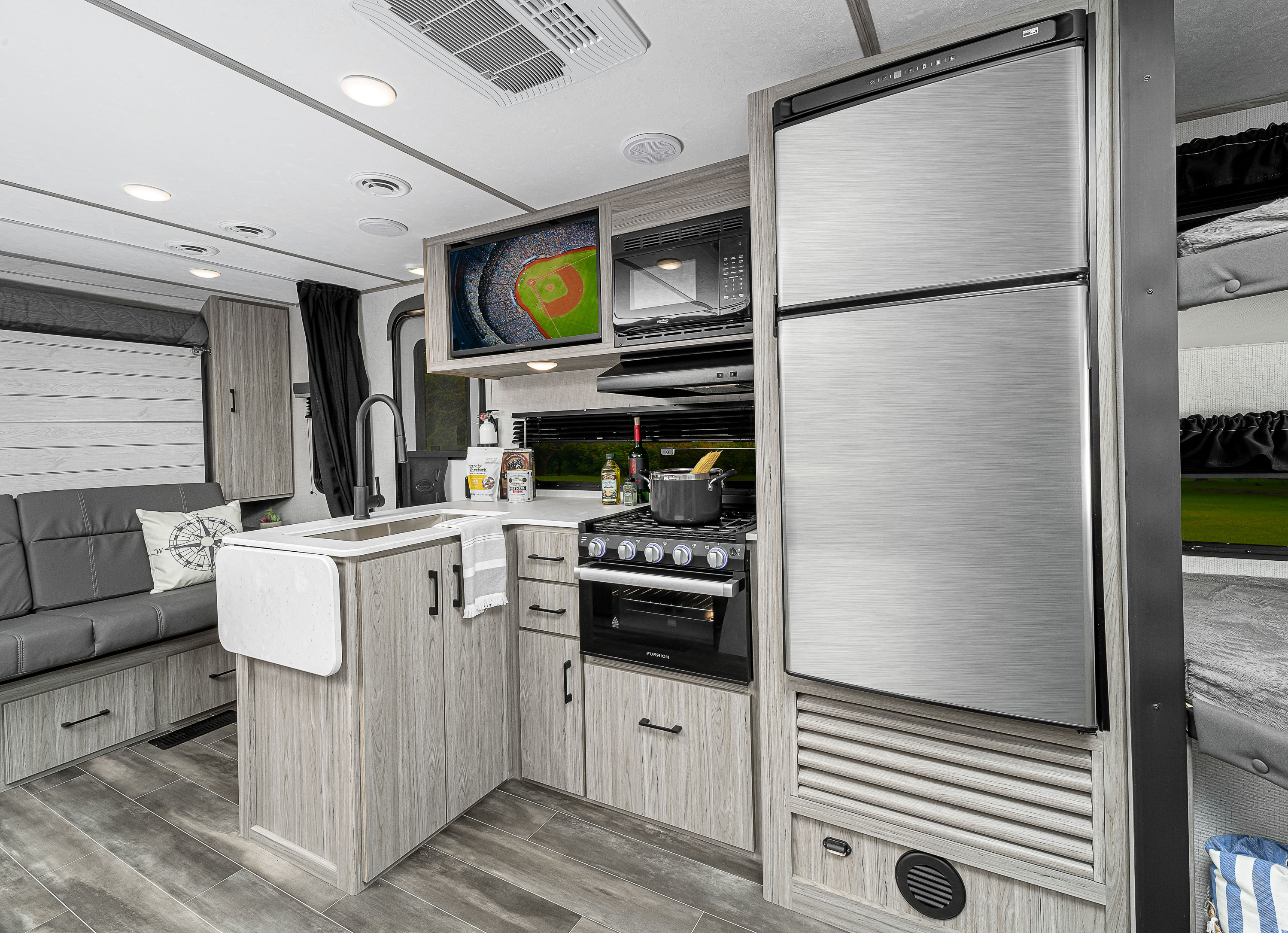 Our Top Picks for the Best 2023 Bunkhouses - Keystone RV