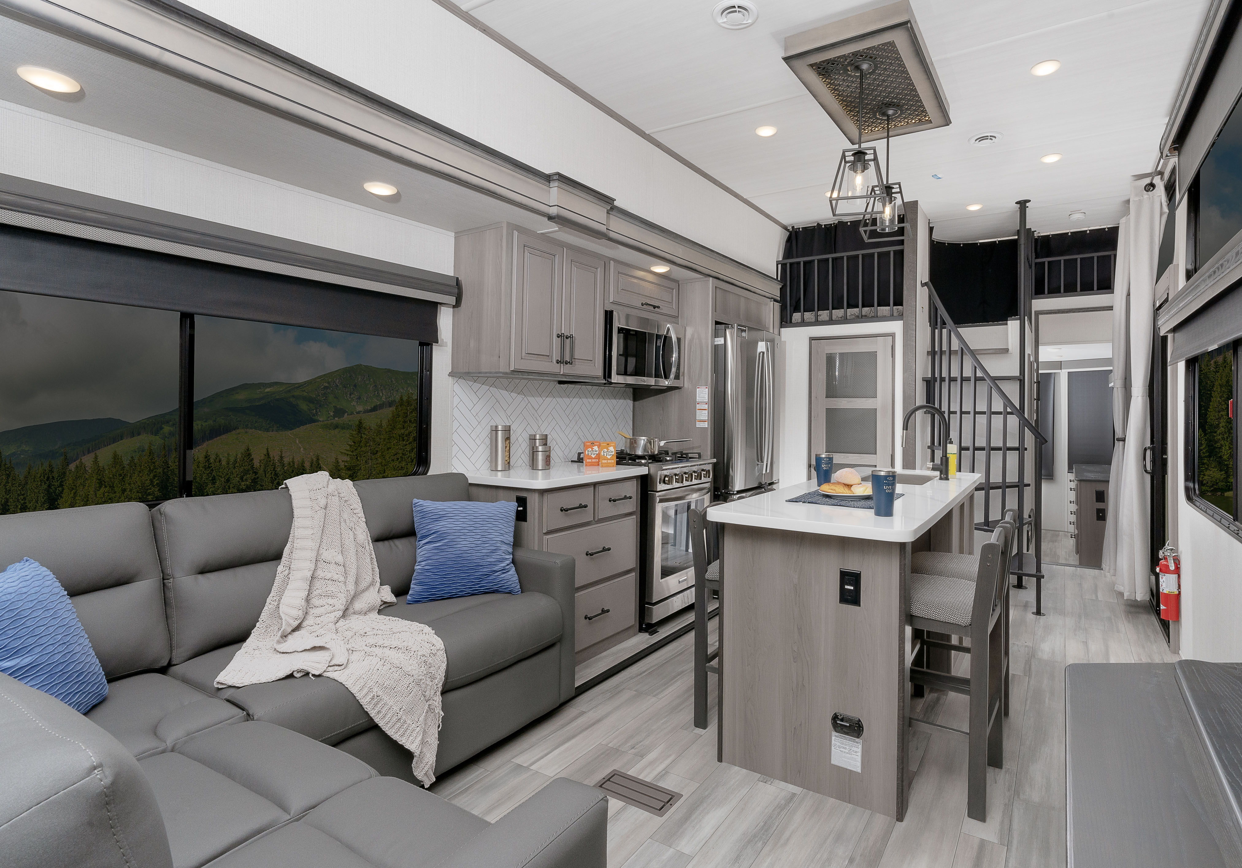Residence Destination Trailers - Your Home Away From Home - Keystone RV ...