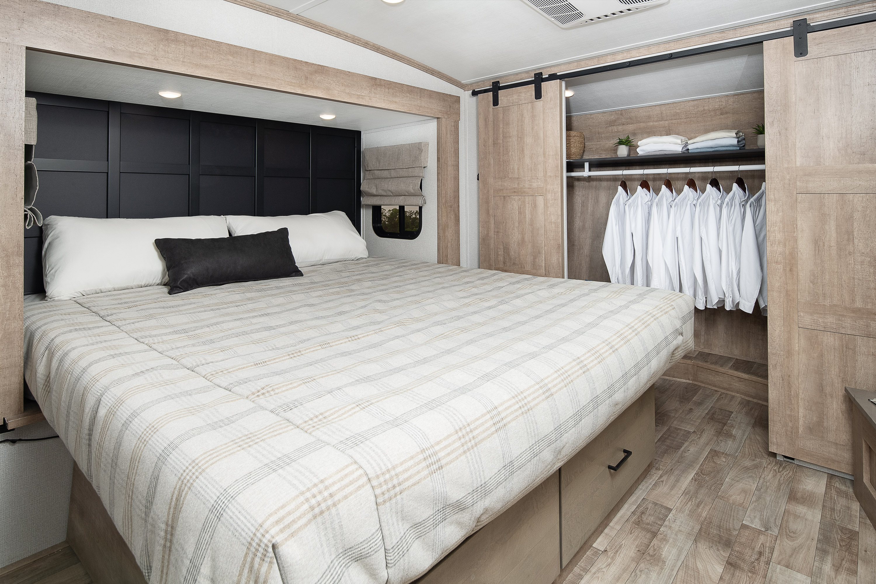 The Best 2022s for Remote Work - Keystone RV