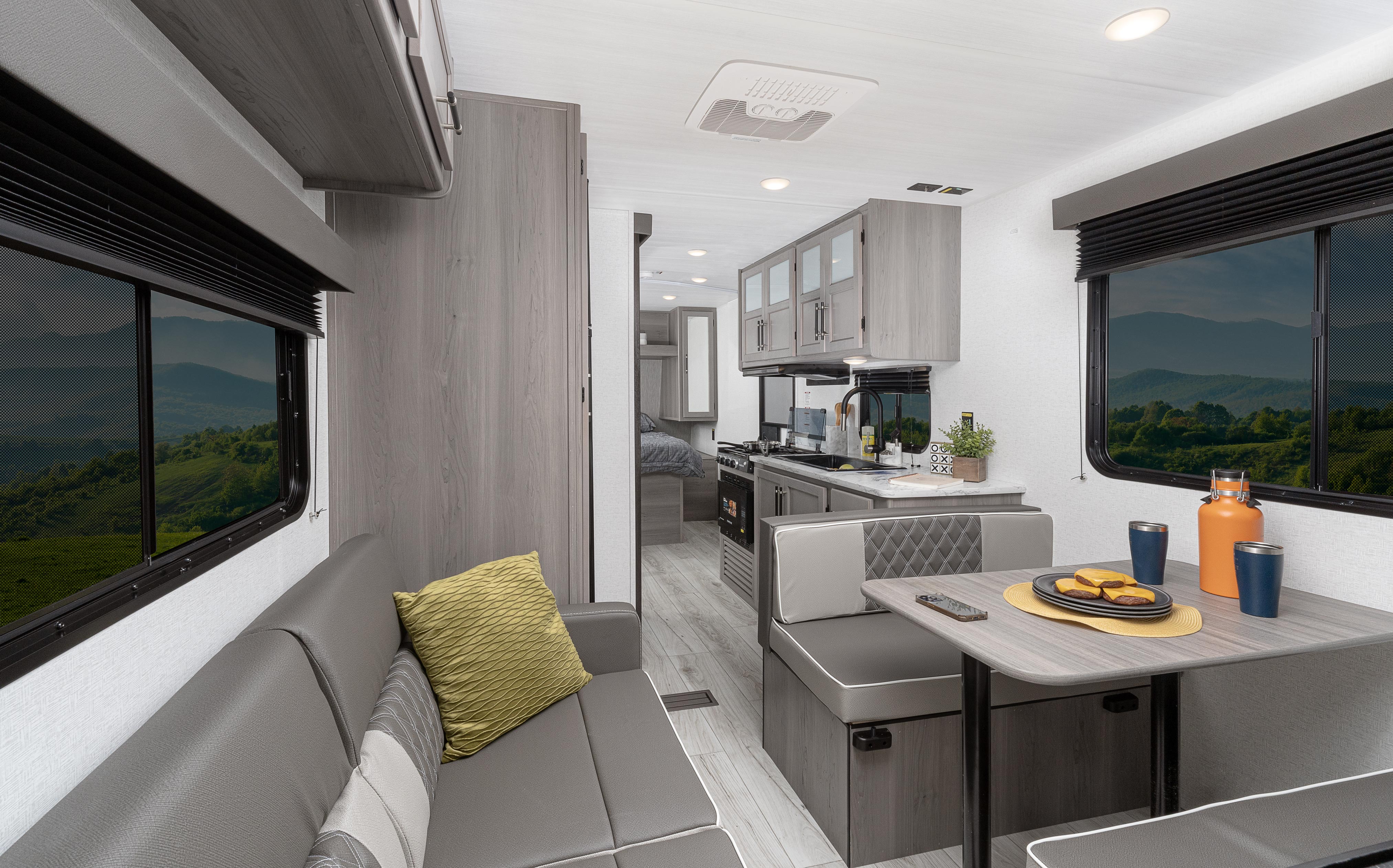 Hideout Sport Single Axles - RV Camping with Reach - Keystone RV ...