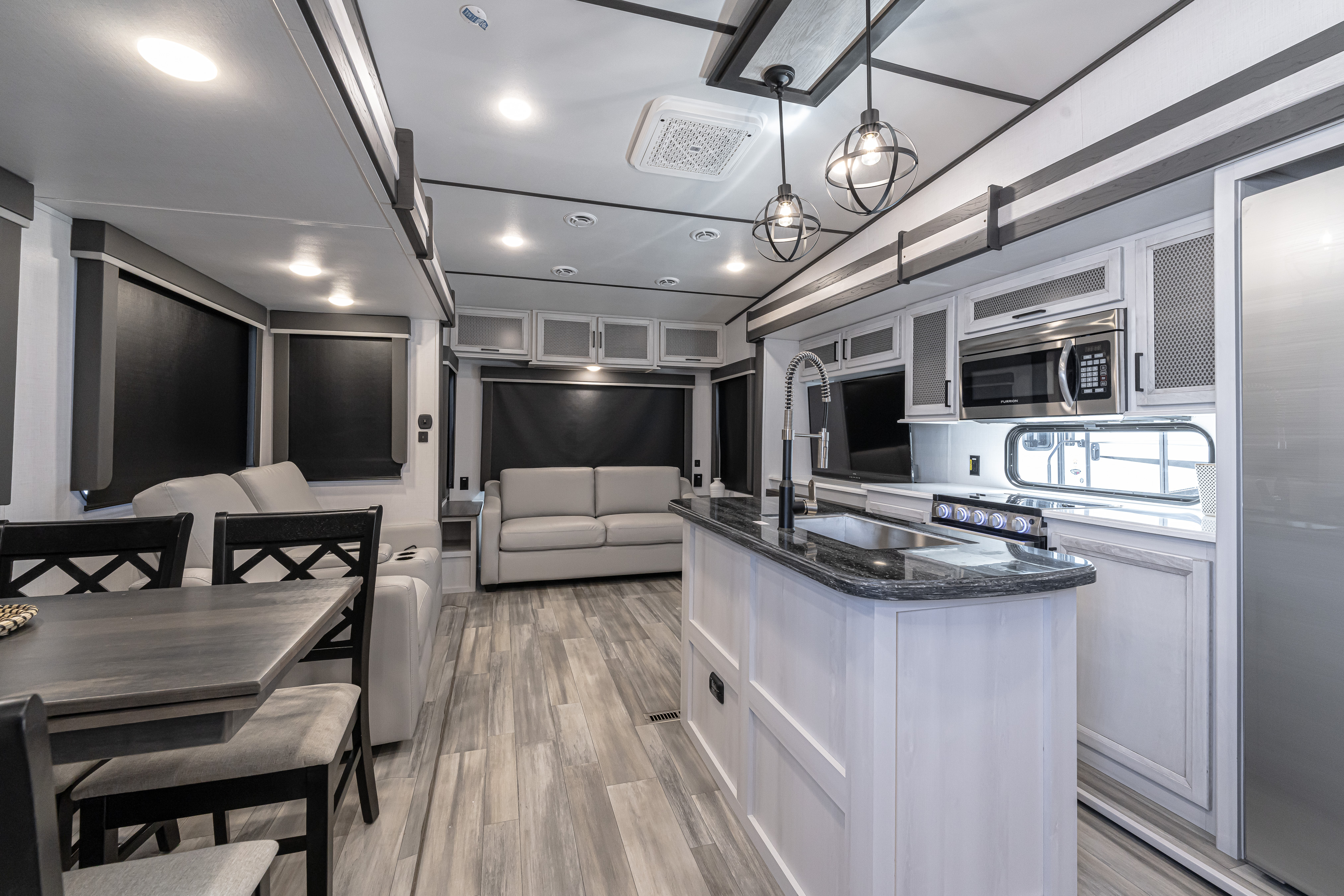Jeff Kloska Designs for His Family: Sprinter 3900DBL | Keystone RV Blog ...
