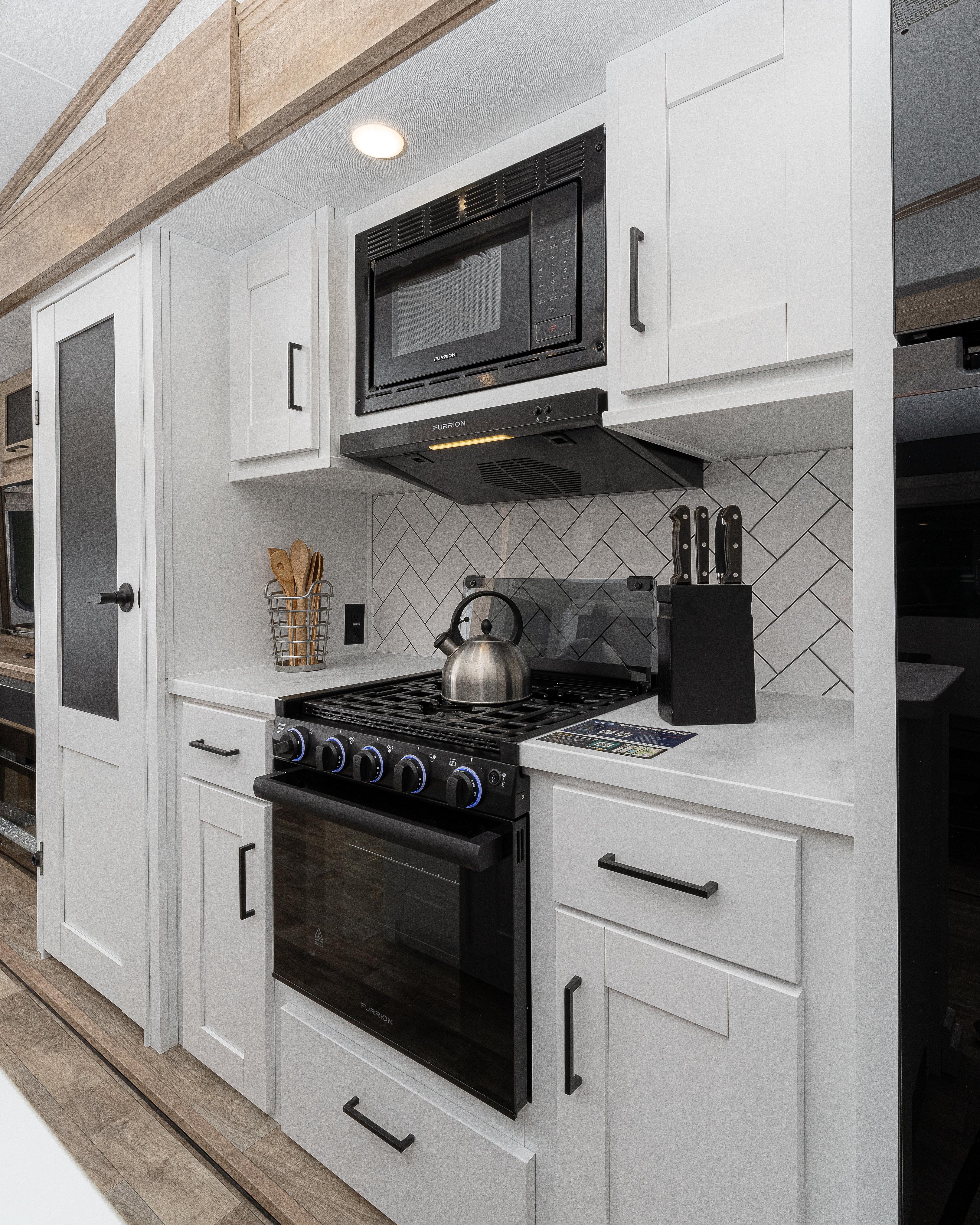 Keystone Arcadia Super Lite fifth wheels, a new generation of RVs ...