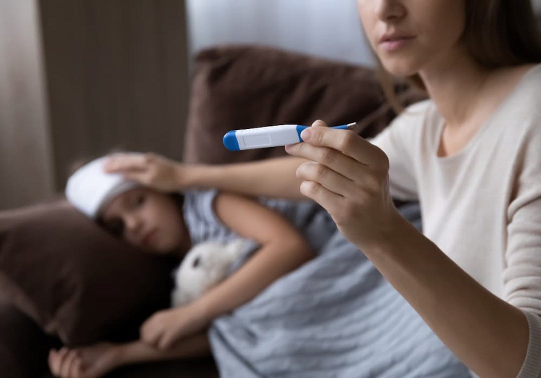 Feber hos barn | Fakta & råd | Knodd