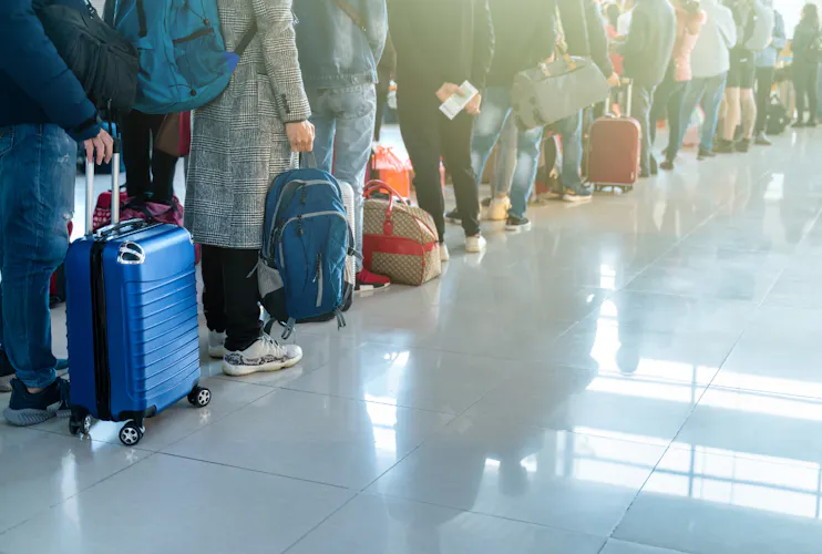 fast-track-unng-stress-og-spar-mye-tid-ved-reise-2024