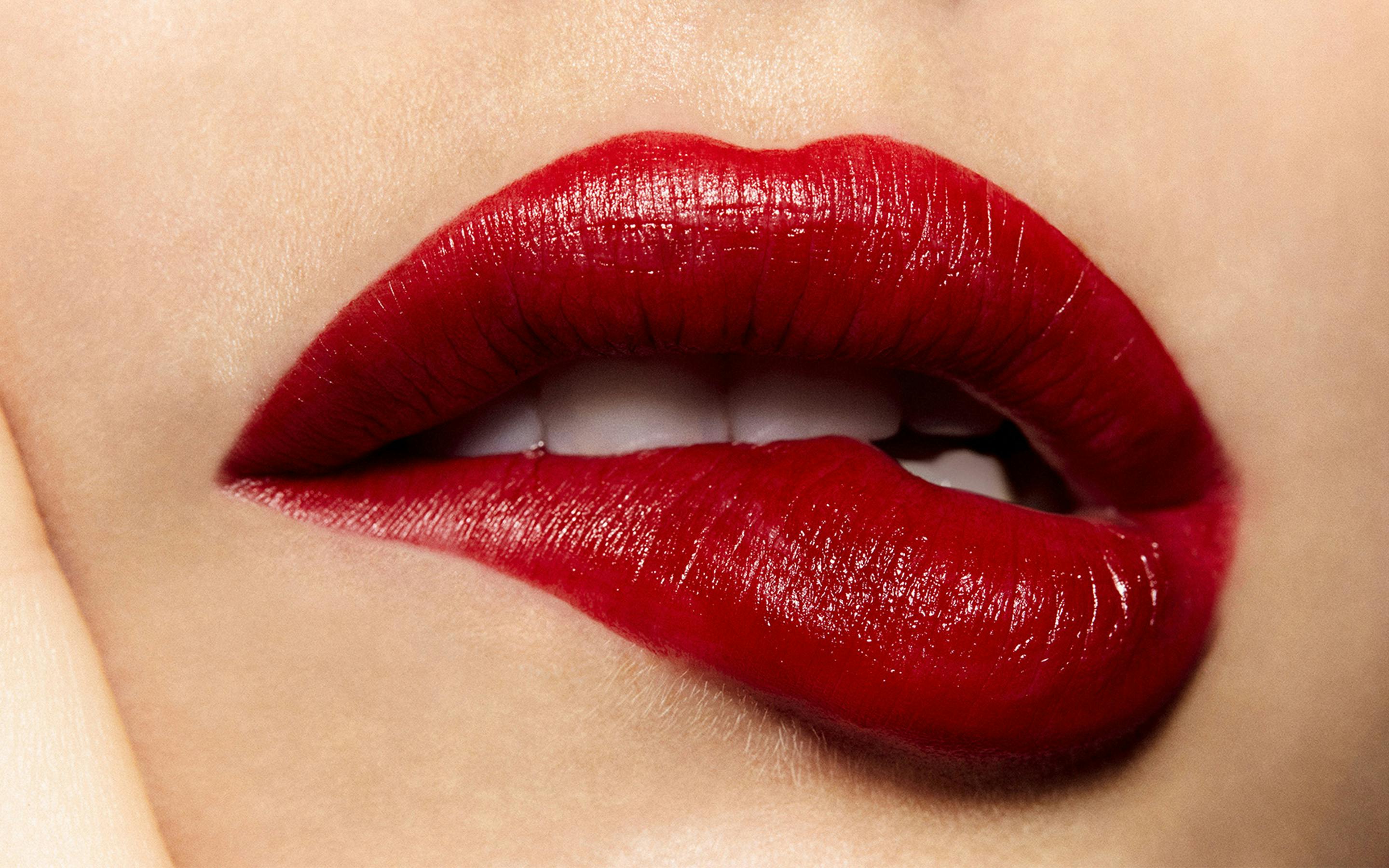 French Clean Beauty - La bouche rouge, Paris - Official Site