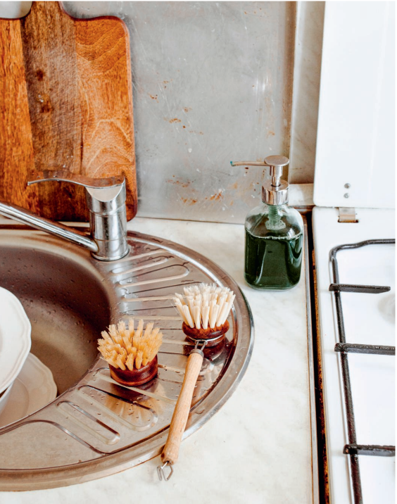 Gel vaisselle hyper concentré par Cécile Vanier