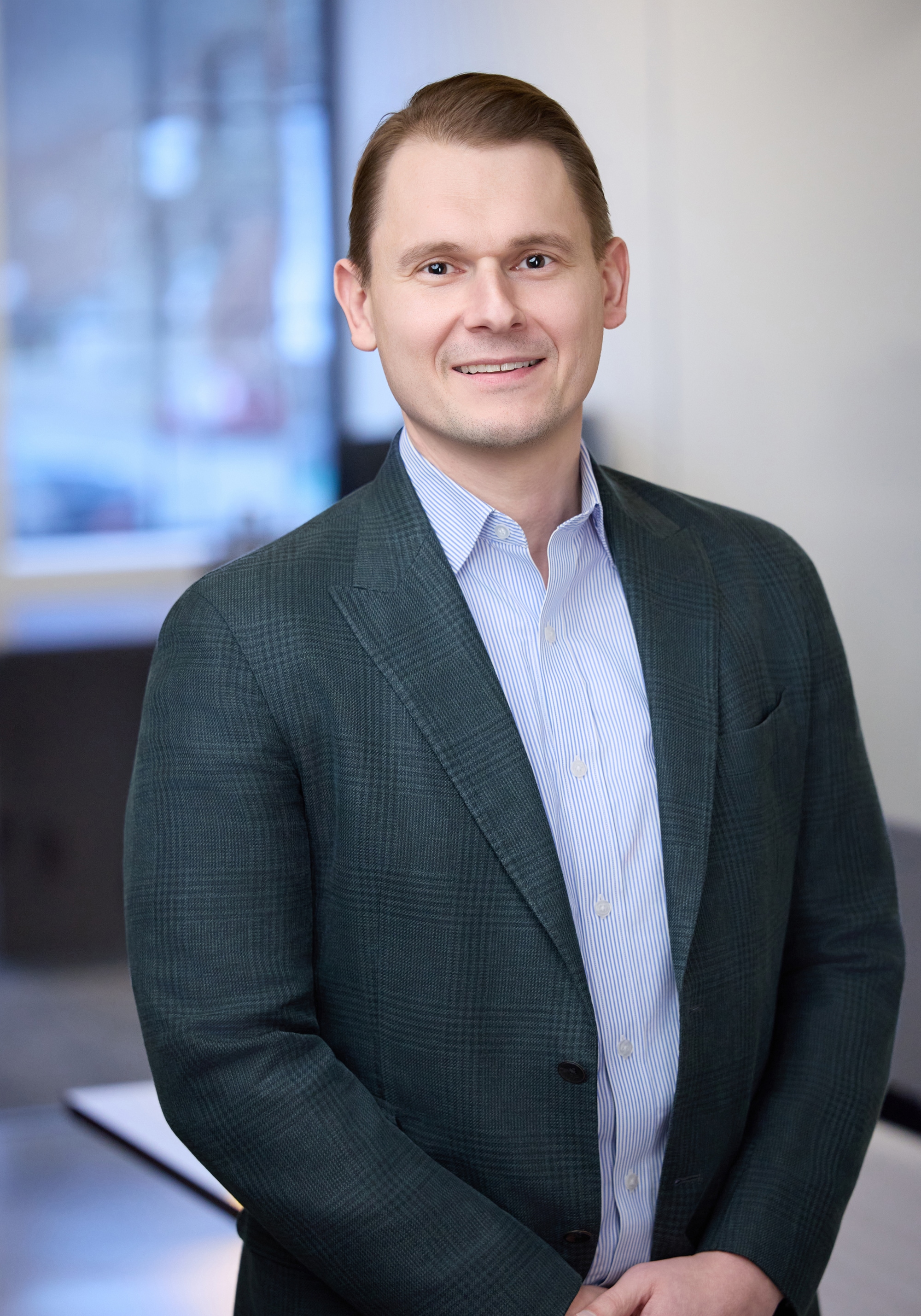 Brant Wilczek | Lake Street Capital Partners