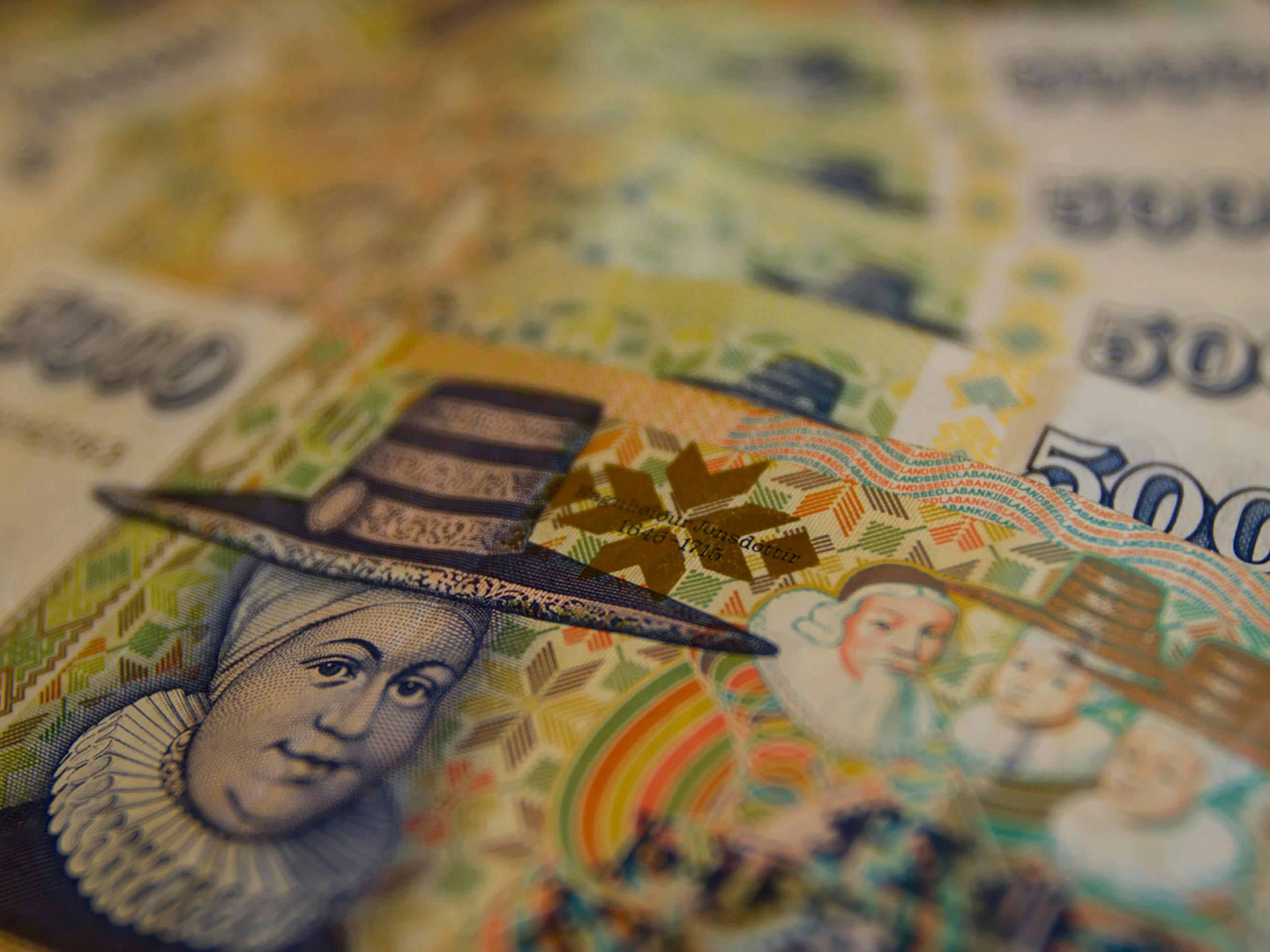 Efnahagsmál - Landsbankinn