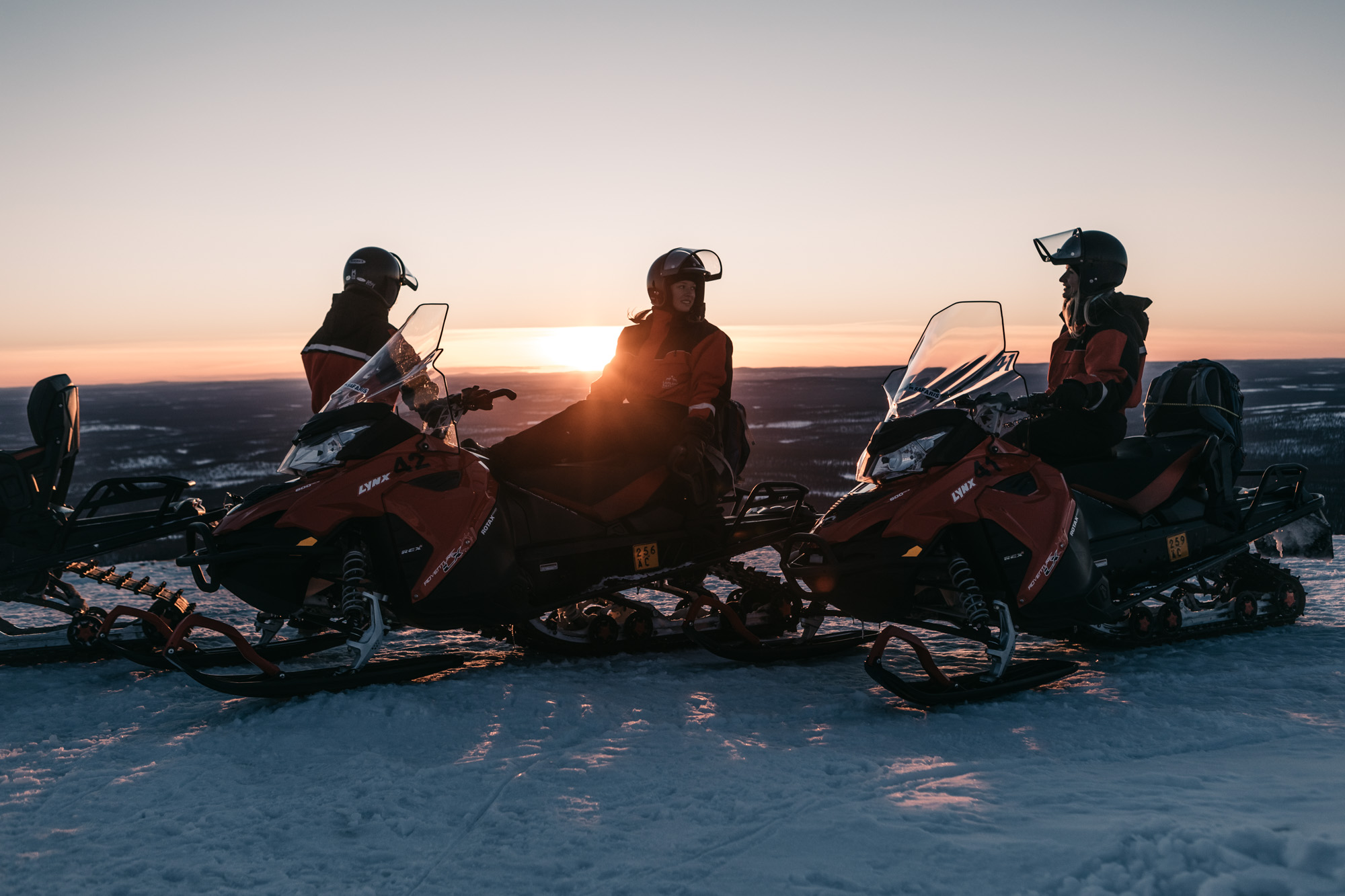 Book safaris, activities and experiences in Lapland | Lapland Safaris