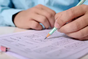Demystifying the English language requirement for UK visas | Latitude Law