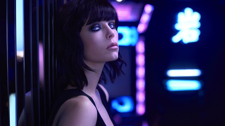 The beauty moves that save the party