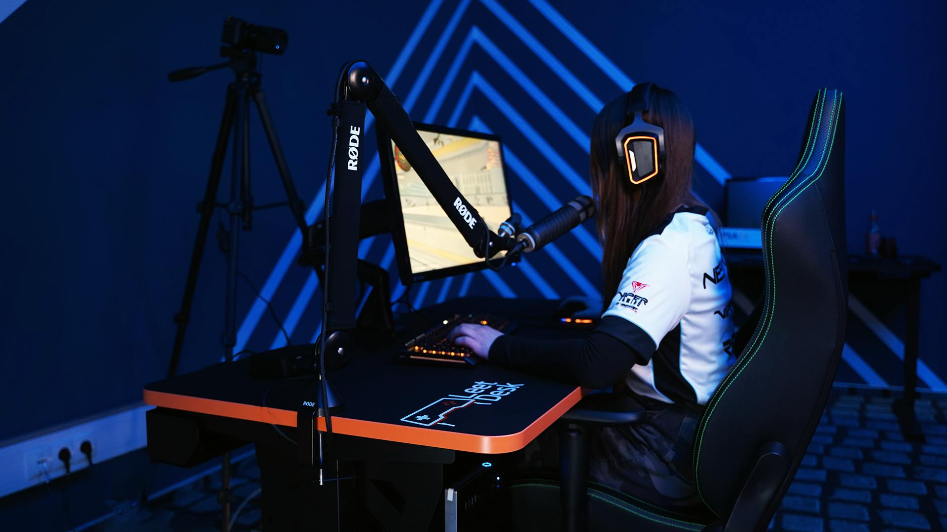 Gaming Setup Ideen - Von Low zu High Budget - Das gehört dazu | LeetDesk