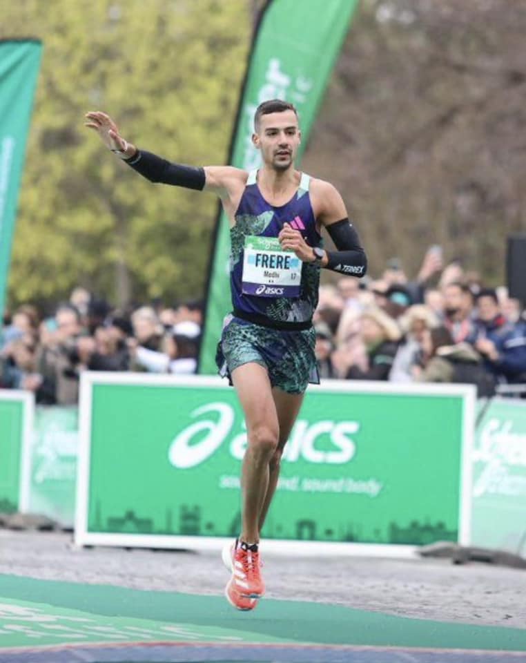 Le gendarme Mehdi Frère, premier Français au marathon de Paris